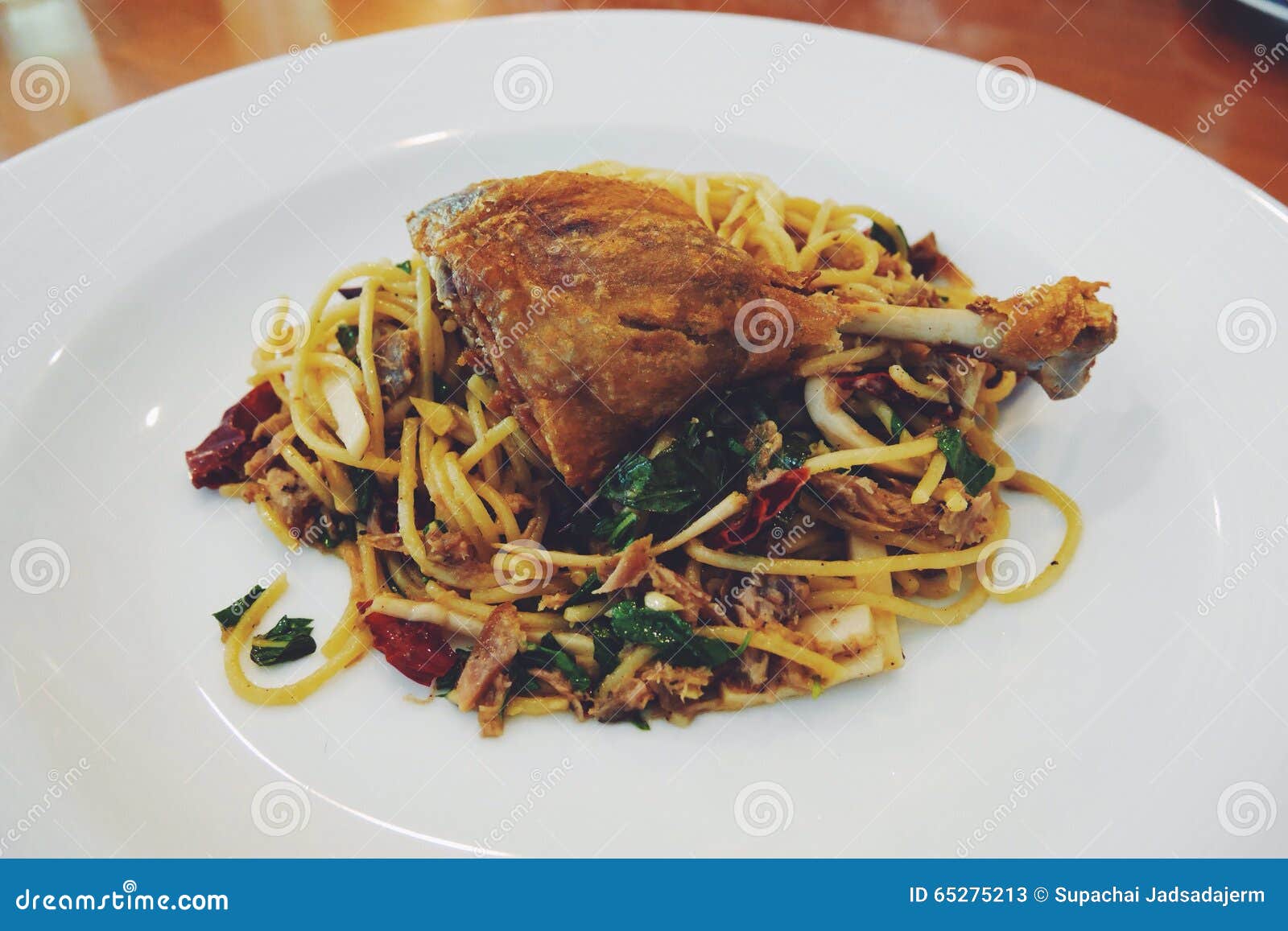 Spaghetti stock image. Image of duckconfit, pasta, duck - 65275213