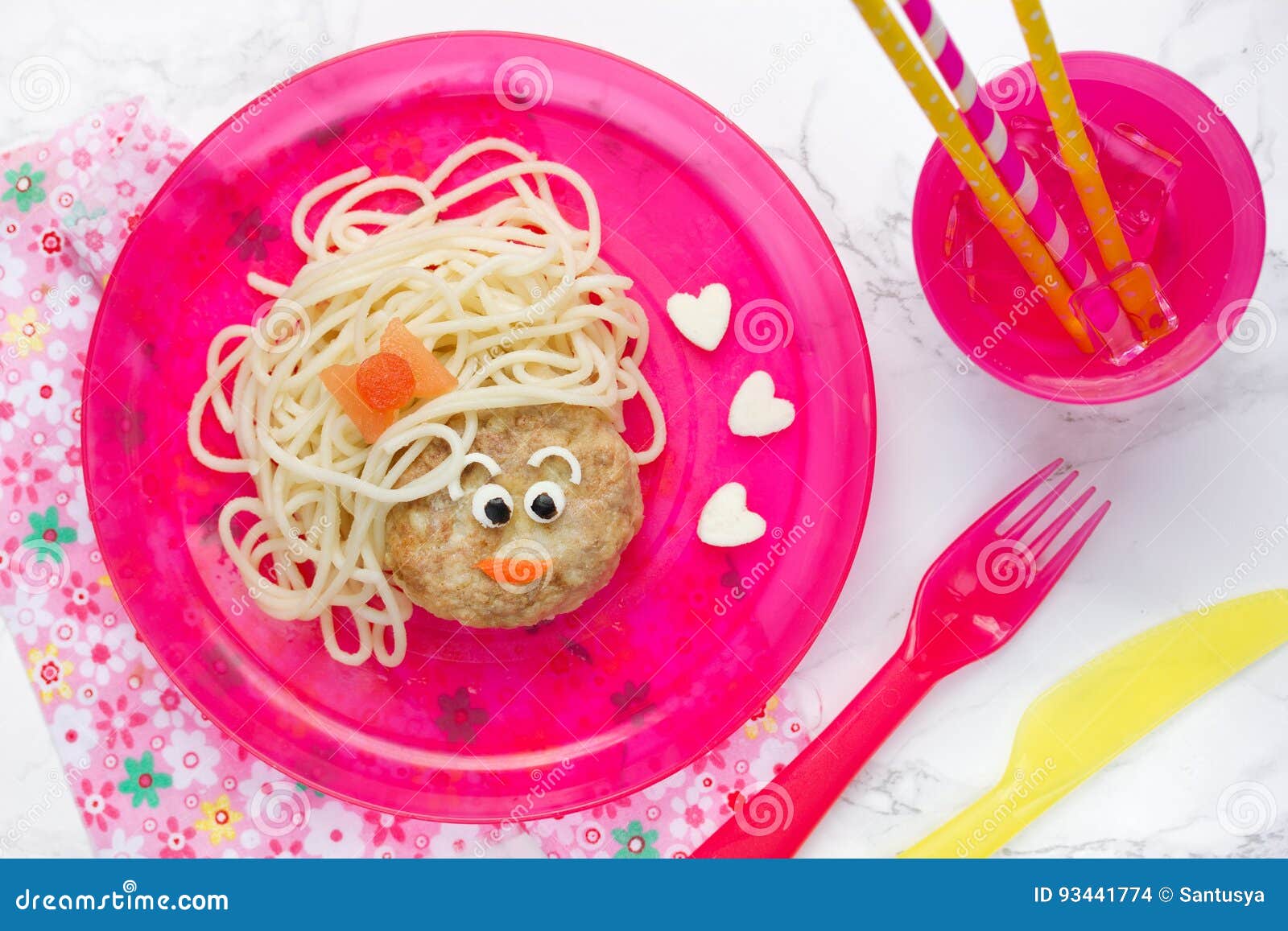 Spaghetti face stock photo. Image of meal, brunch, hairstyle - 93441774