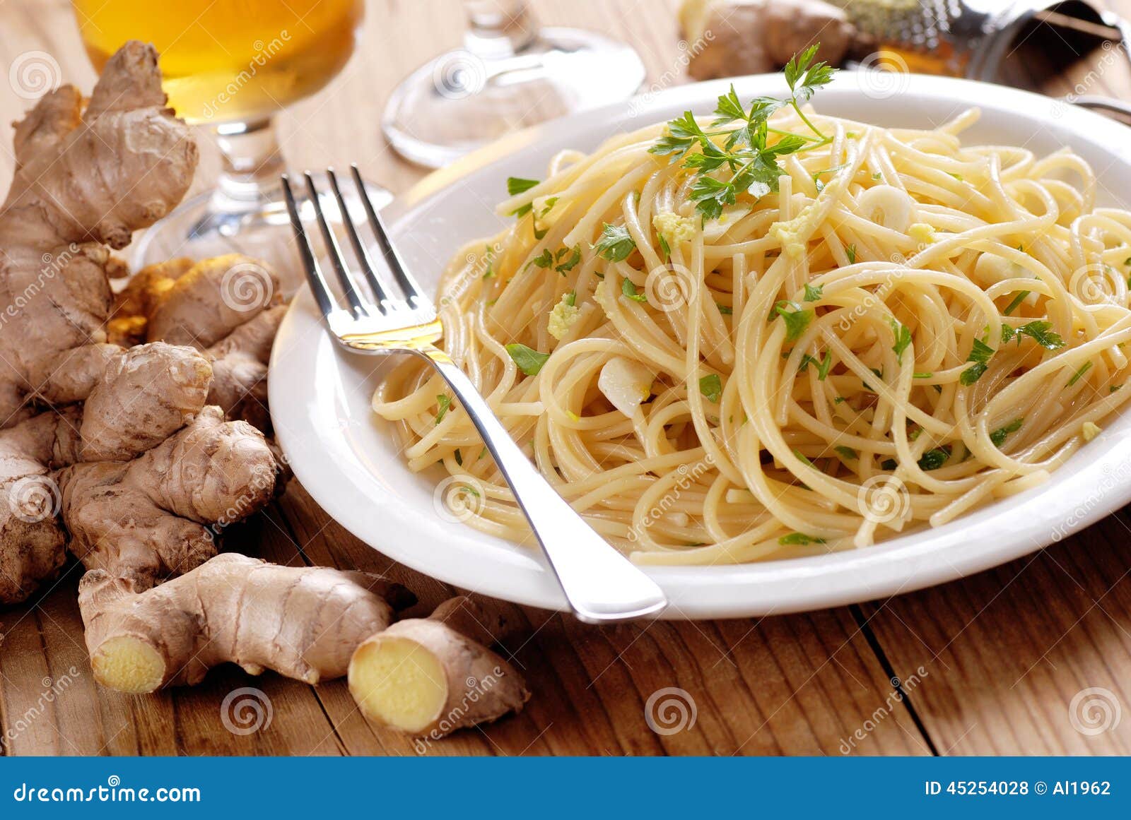 Spaghetti with Ginger and Parsley Stock Photo - Image of eating, spicy ...