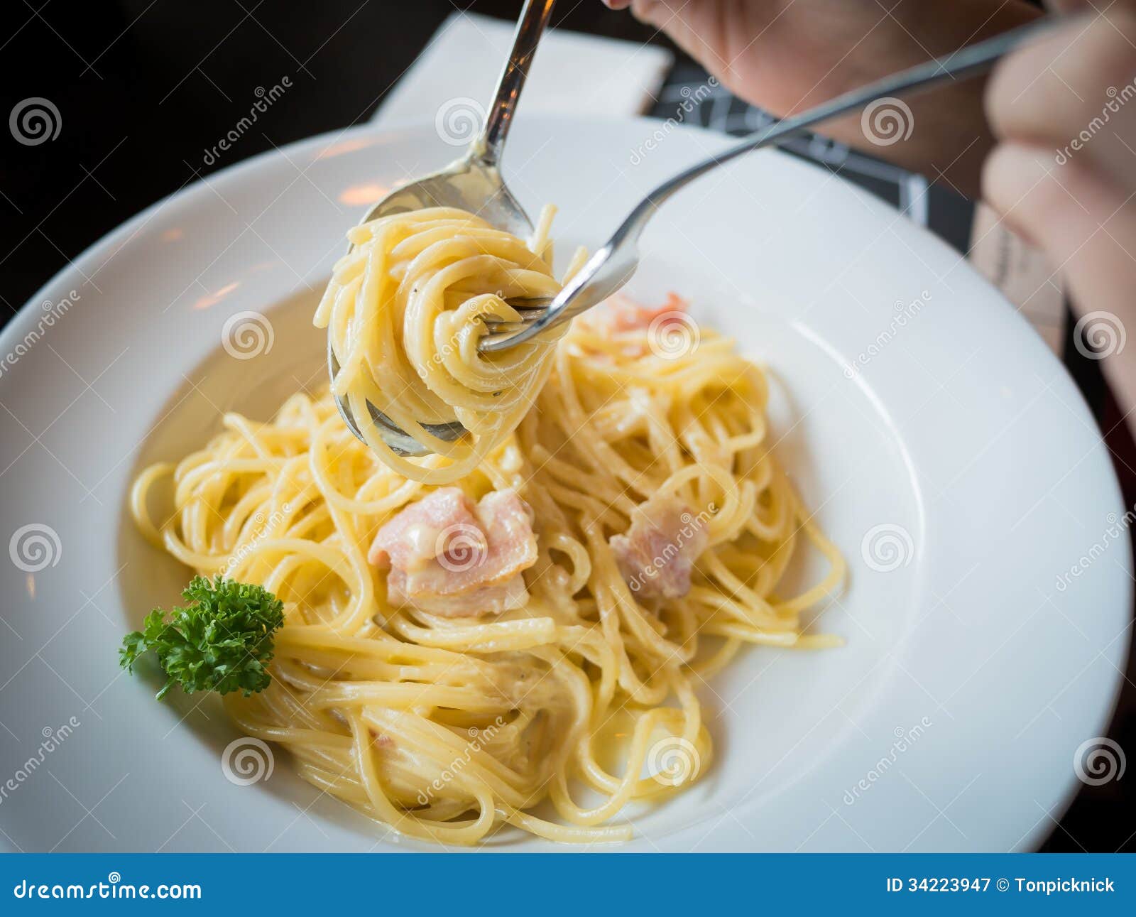 Spaghetti ham stock image. Image of meal, delicious, dish - 34223947