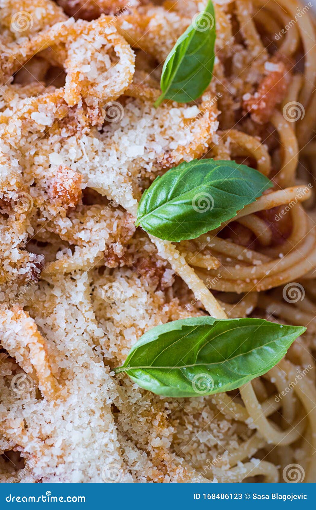 Spaghetti with mint stock image. Image of plate, diet - 168406123