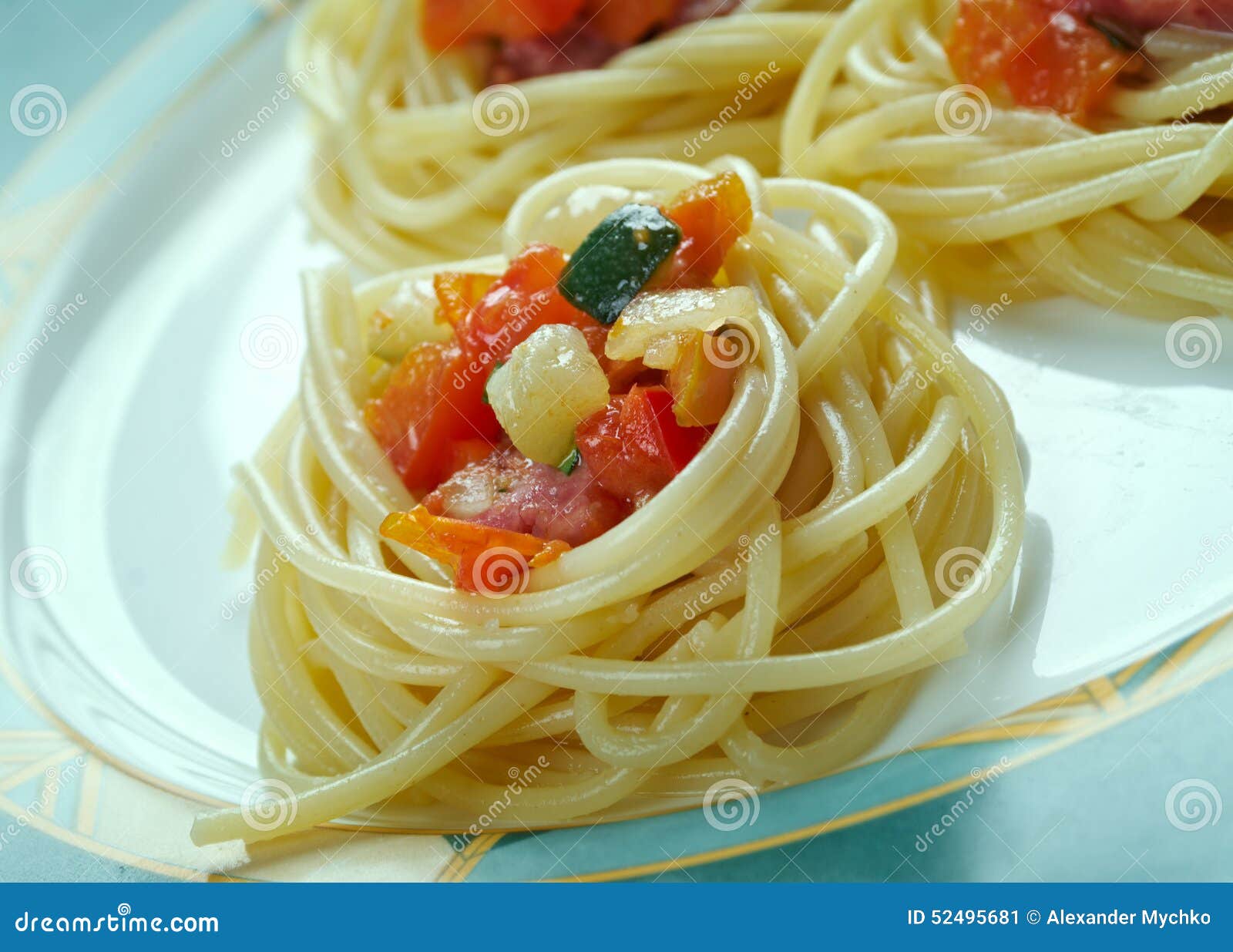 Spaghetti noodles stock image. Image of cooking, cuisine - 52495681