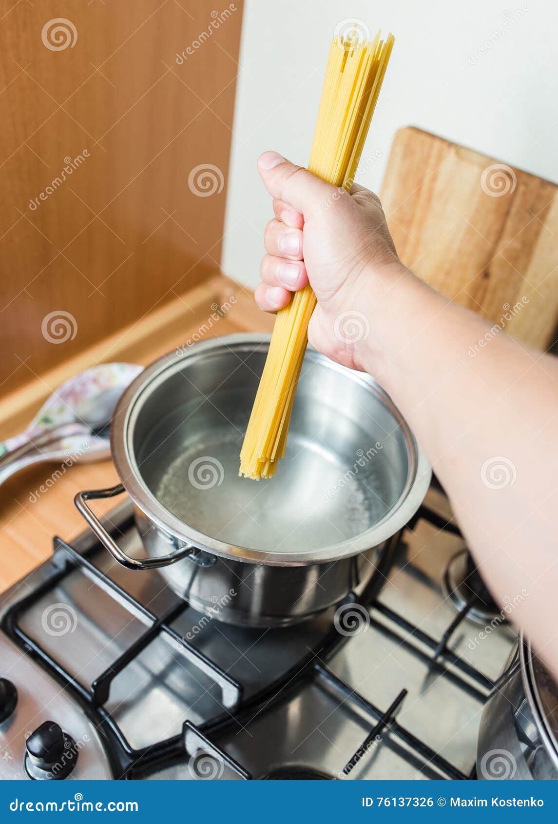 Spaghetti in Pan Cooking in Boiling Water Stock Photo - Image of ...