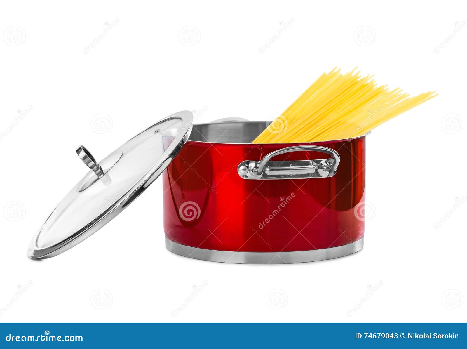 Spaghetti in pan stock image. Image of groceries, cover - 74679043