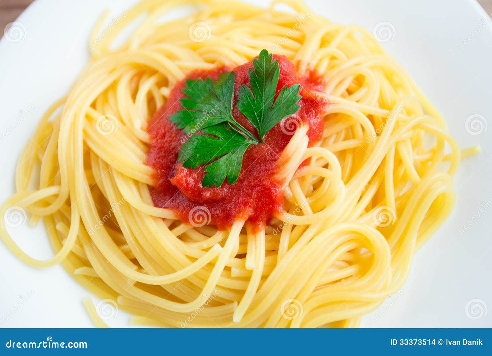 Spaghetti on a plate stock photo. Image of cutlery, nutrition - 33373514