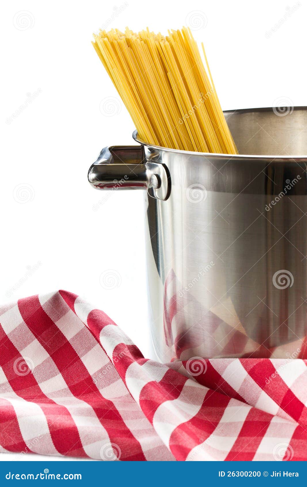 Spaghetti in a Stainless Steel Pot Stock Photo - Image of dinner, lines ...