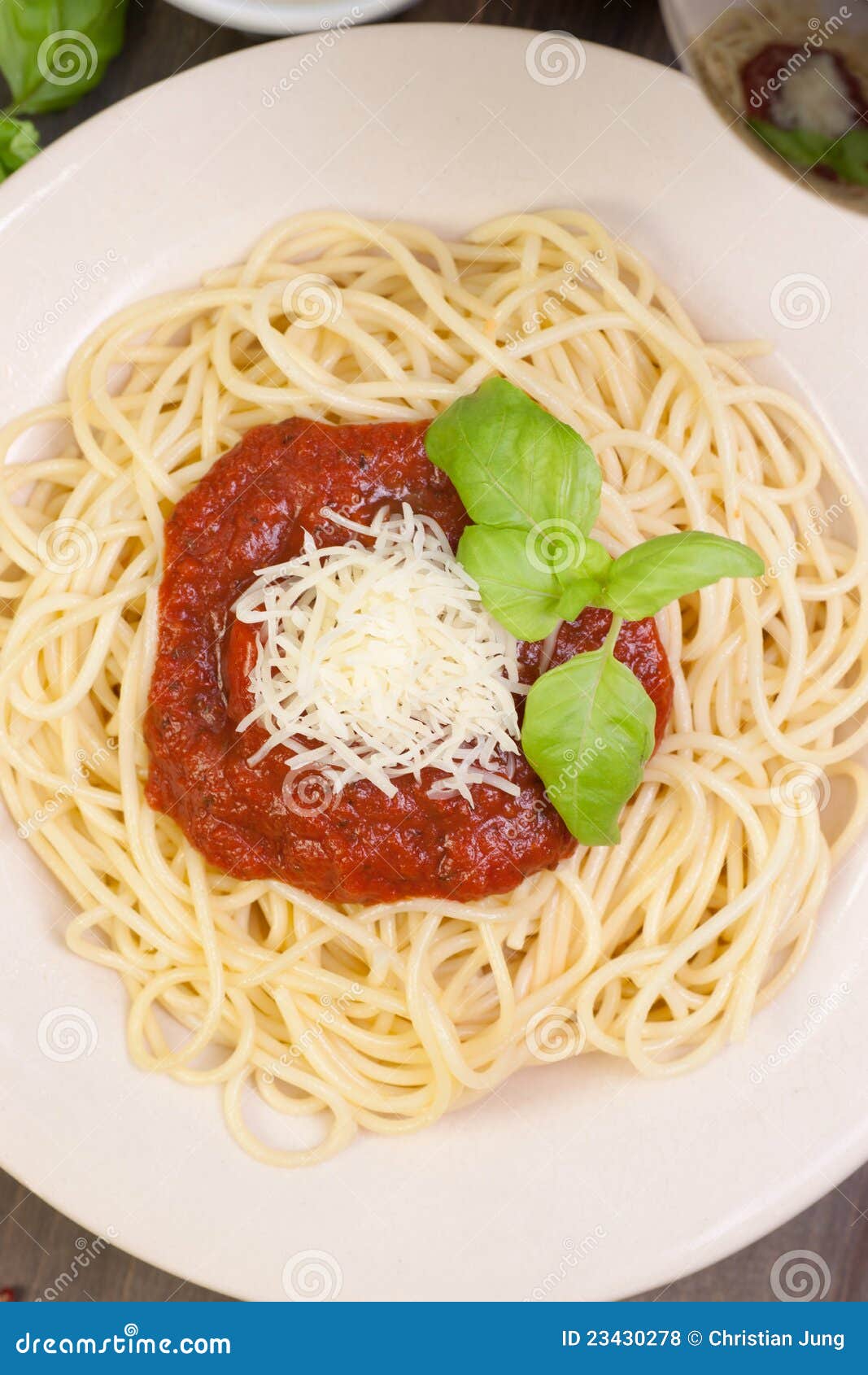 Spaghetti with Tomato Sauce Stock Photo - Image of herb, noodles: 23430278