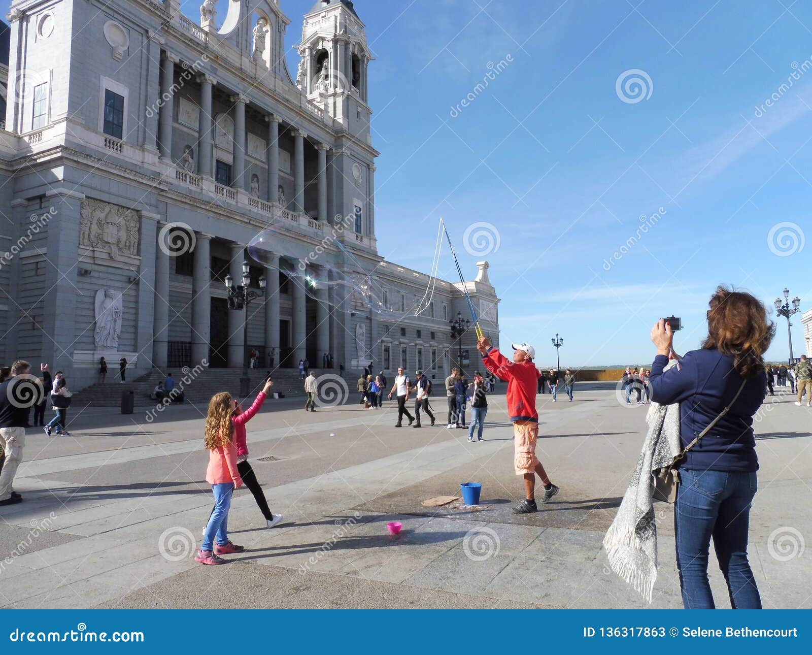 Spain: Having Fun in Madrid Editorial Stock Photo - Image of park ...