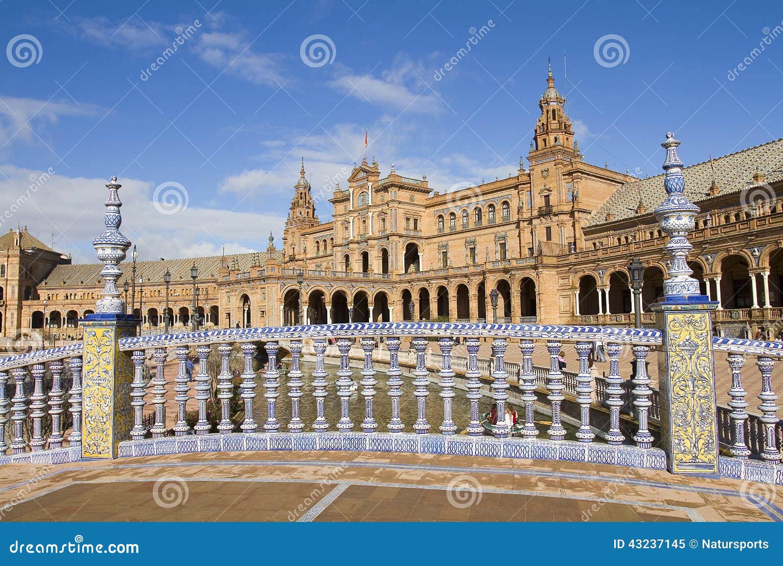 Spain square, Seville stock image. Image of monument - 43237145