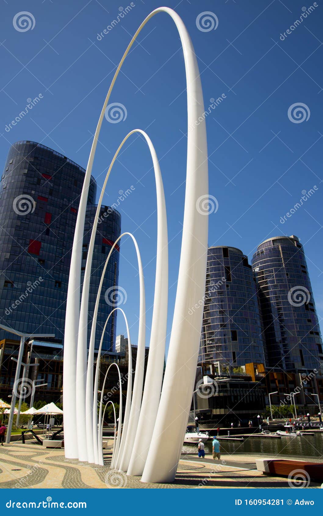 Spanda Statue editorial photo. Image of tourism, curve - 160954281