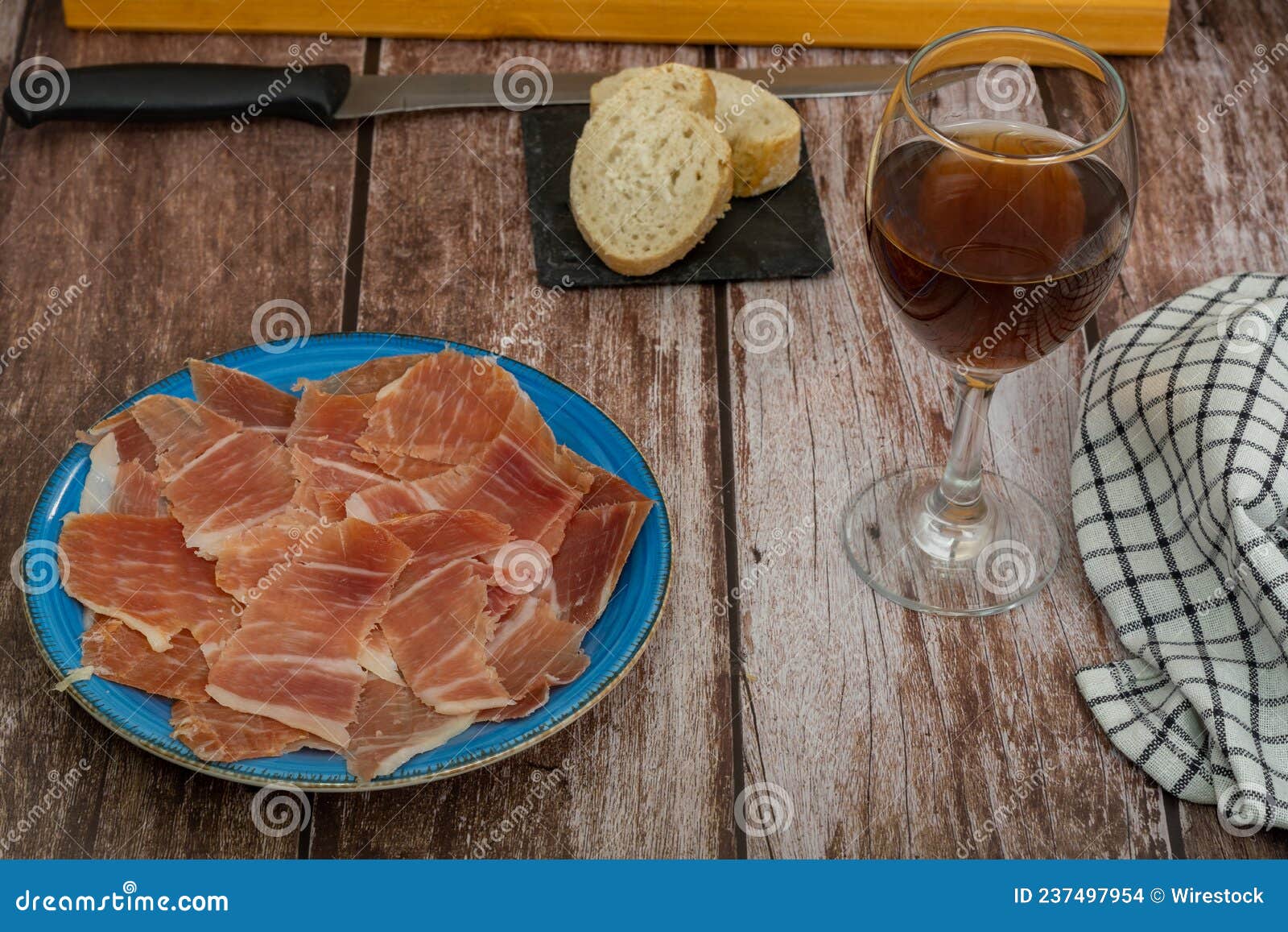 Spanish Acorn-fed Iberian Ham Stock Photo - Image of aperitif, serrano ...