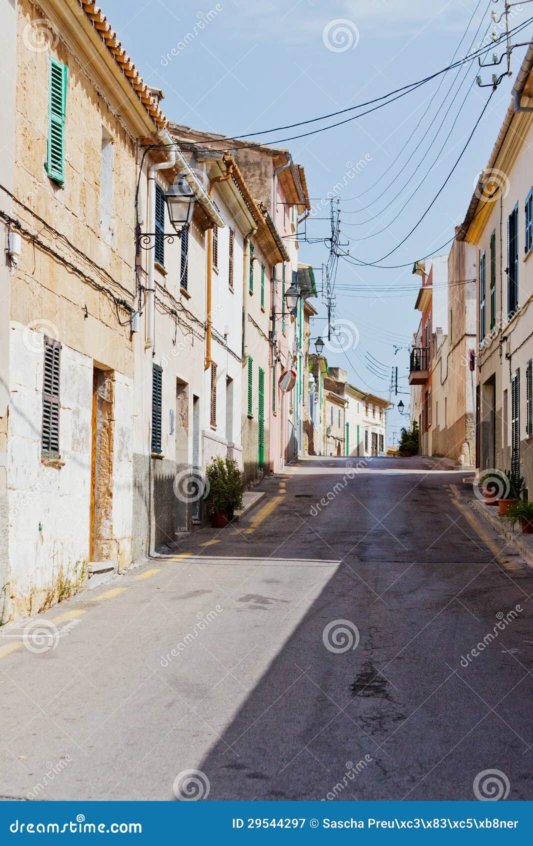 Spanish alley stock image. Image of area, tourism, europe - 29544297