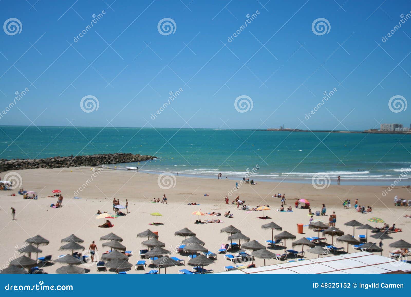 Spanish Beach in Summertime Editorial Photography - Image of beach ...