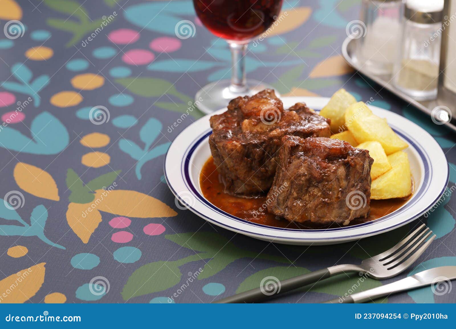 The Rabo De Toro Is A Typical Cordovan Stew Consisting Of Stewed Cow Or ...