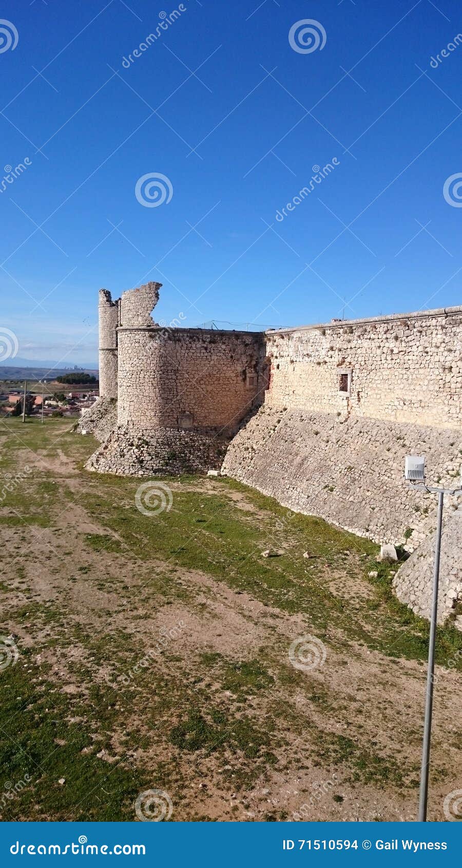 Spanish castle garrison stock photo. Image of chinchon - 71510594