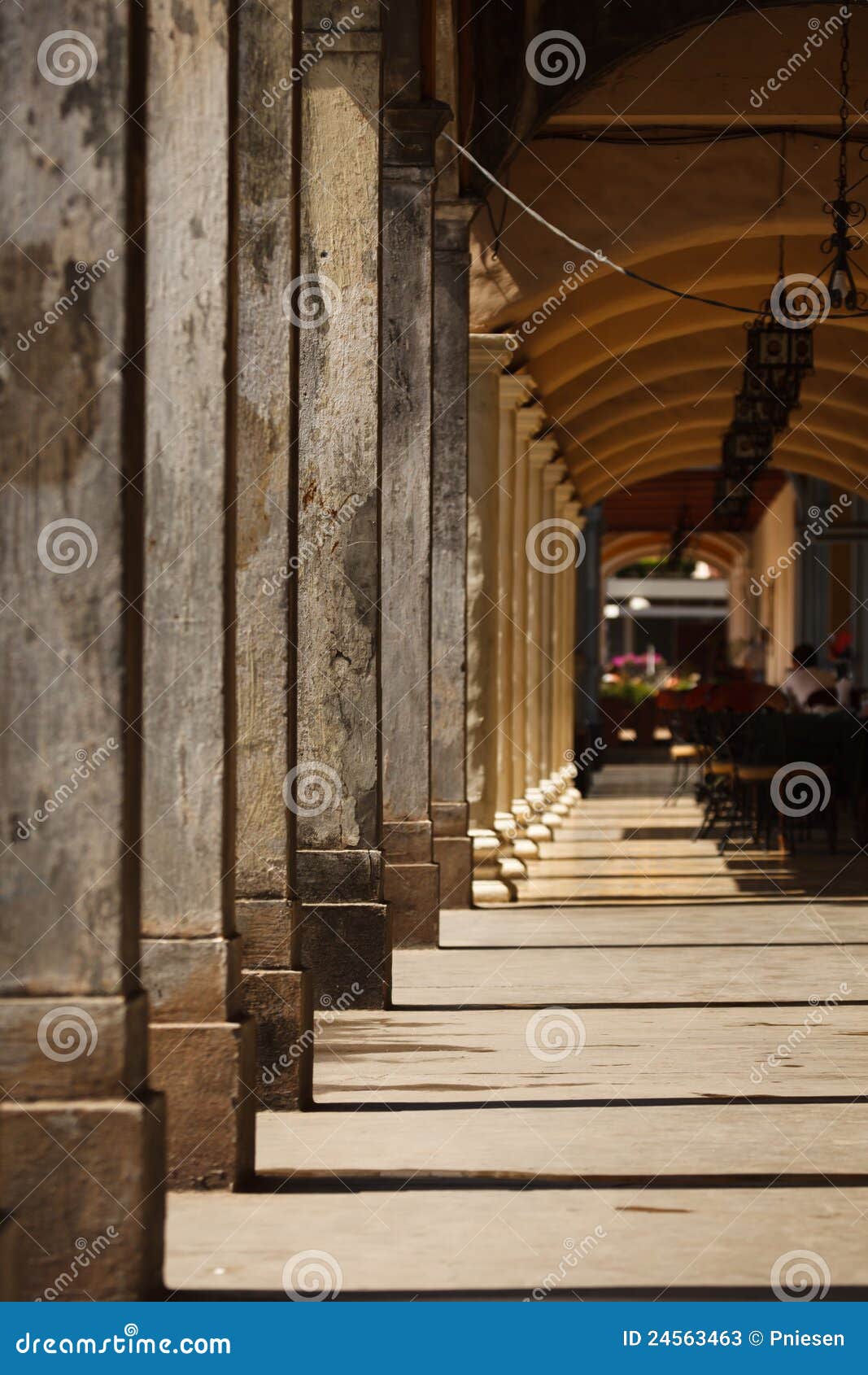 Spanish Colonial Enclosed Corridor with Arched Col Stock Image - Image ...