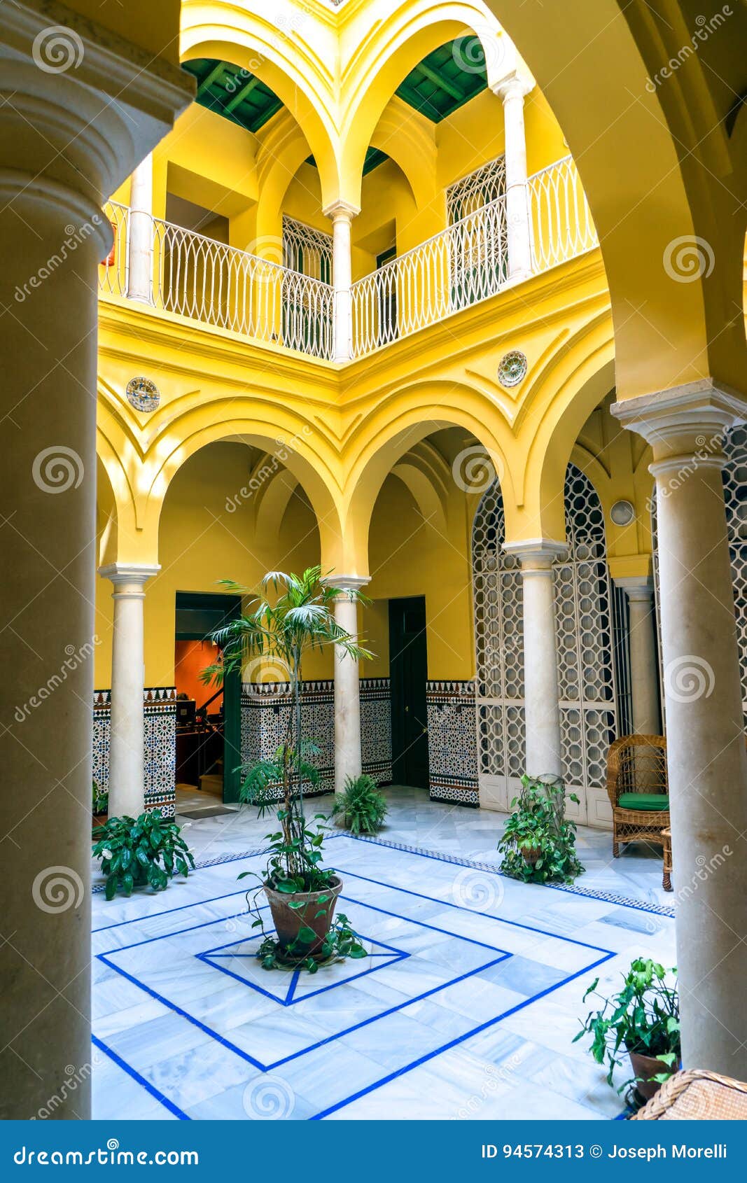 Spanish Courtyard Stock Photos - Royalty Free Stock Images