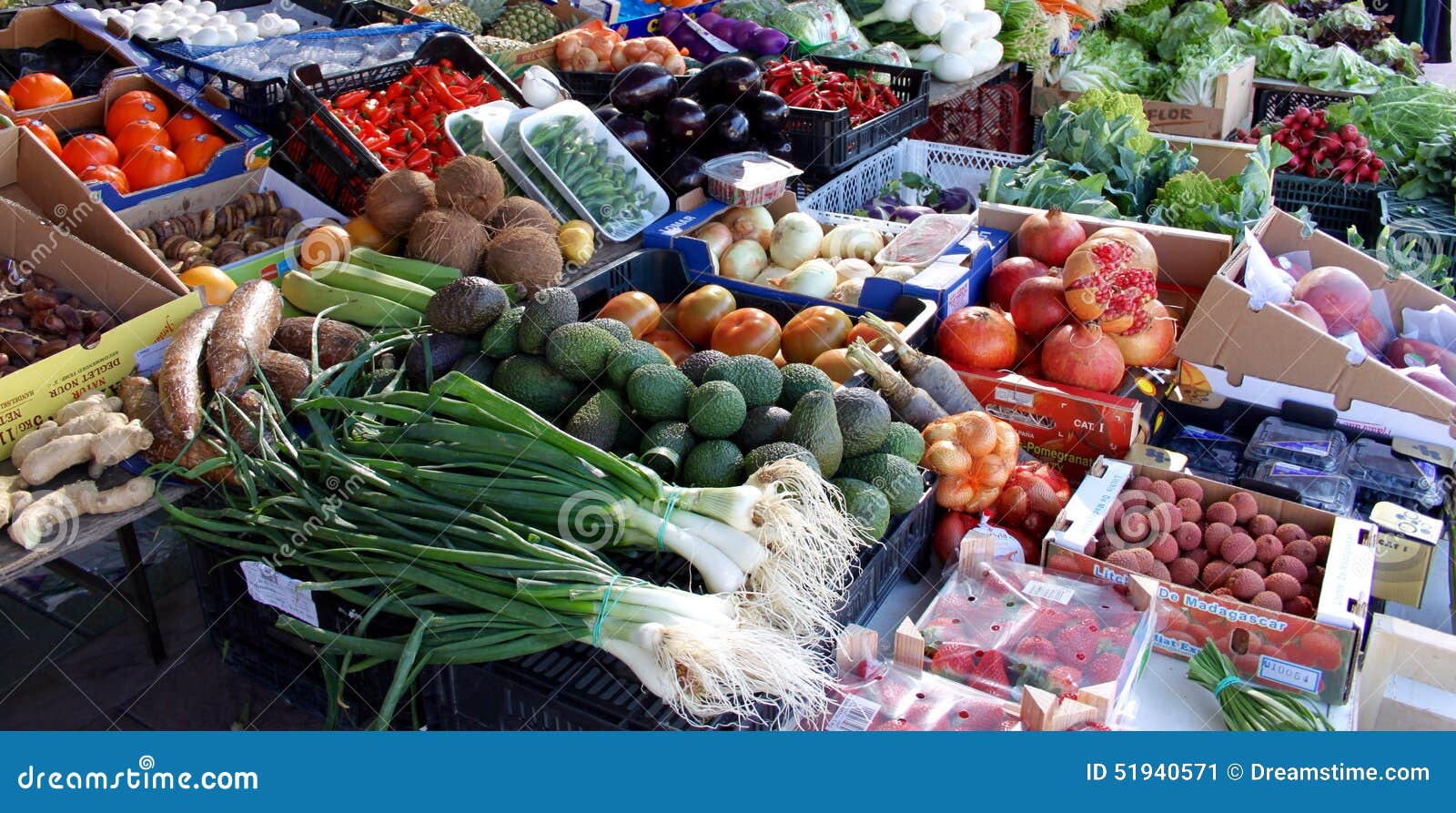 Spanish Market editorial photo. Image of market, spanish - 51940571