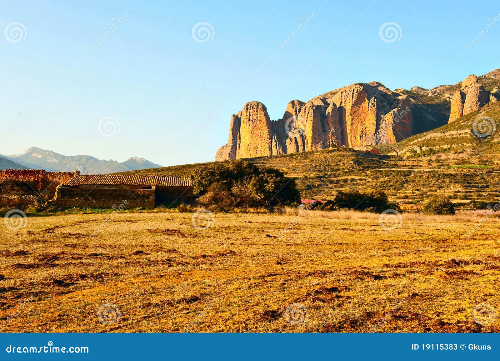 Spanish Pyrenees stock image. Image of ecology, mountain - 19115383