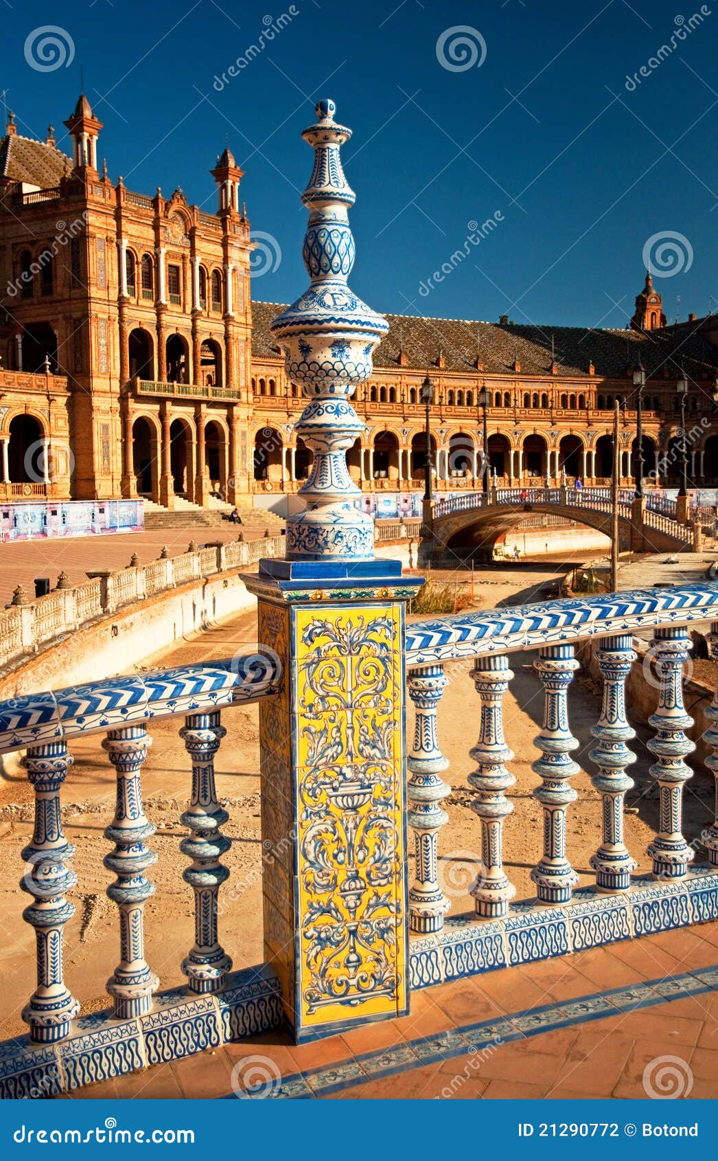 Spanish square stock photo. Image of espana, city, spanish - 21290772