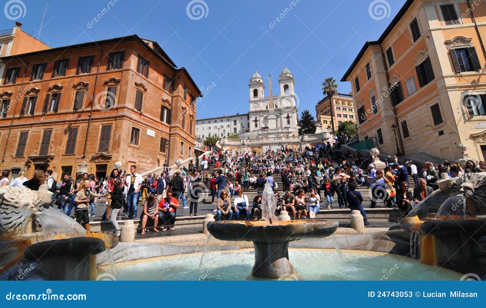 Spanish Steps, Rome editorial stock photo. Image of tourism - 24743053