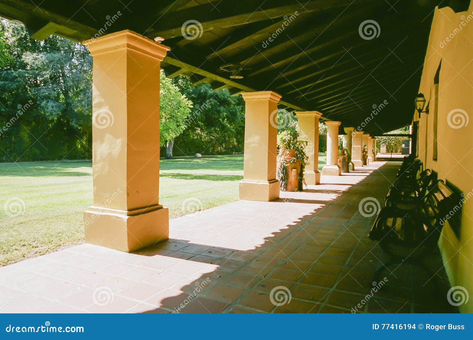 Spanish style colonnade stock photo. Image of walkway - 77416194