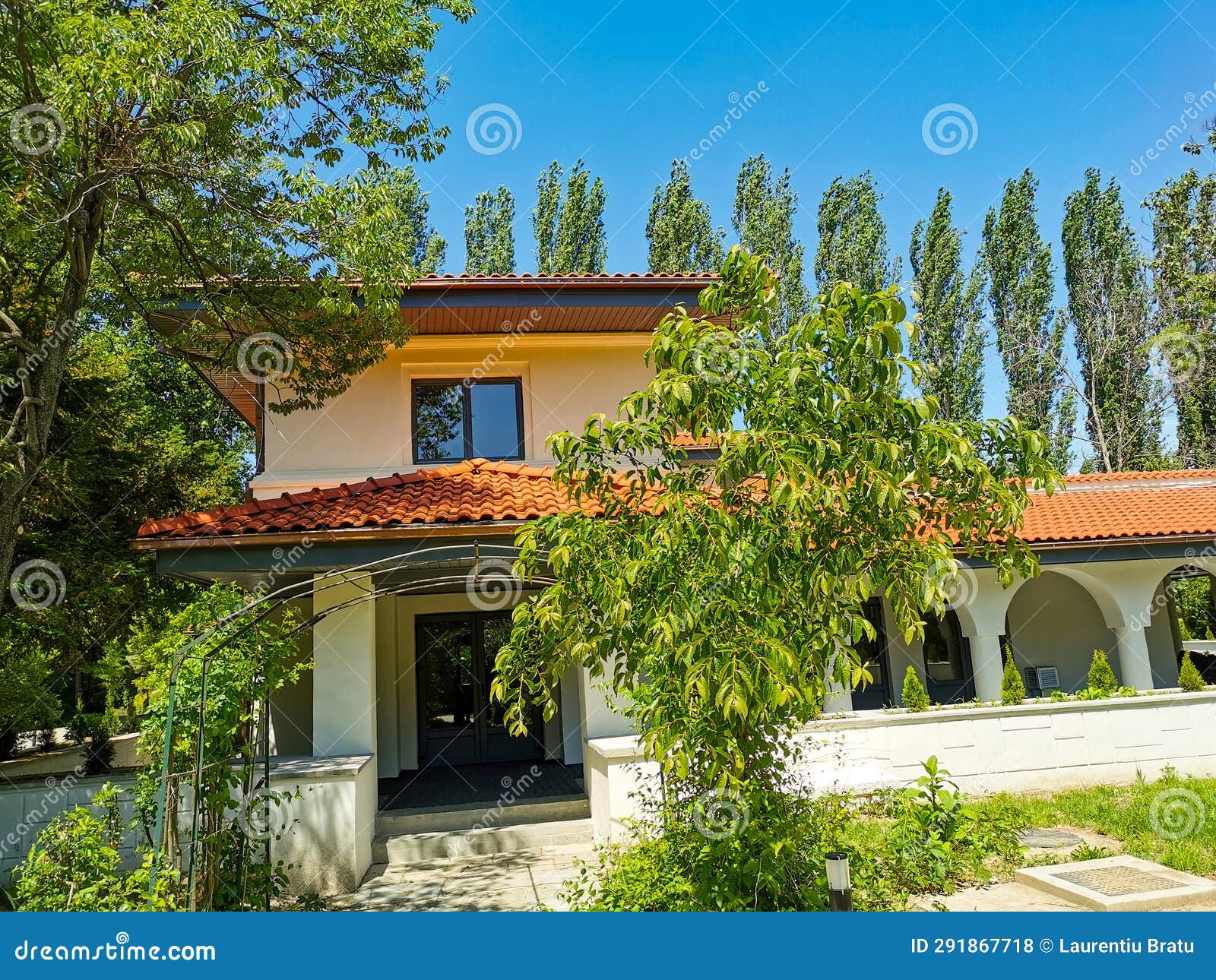 Spanish Style House Surrounded by Trees Stock Photo - Image of house ...