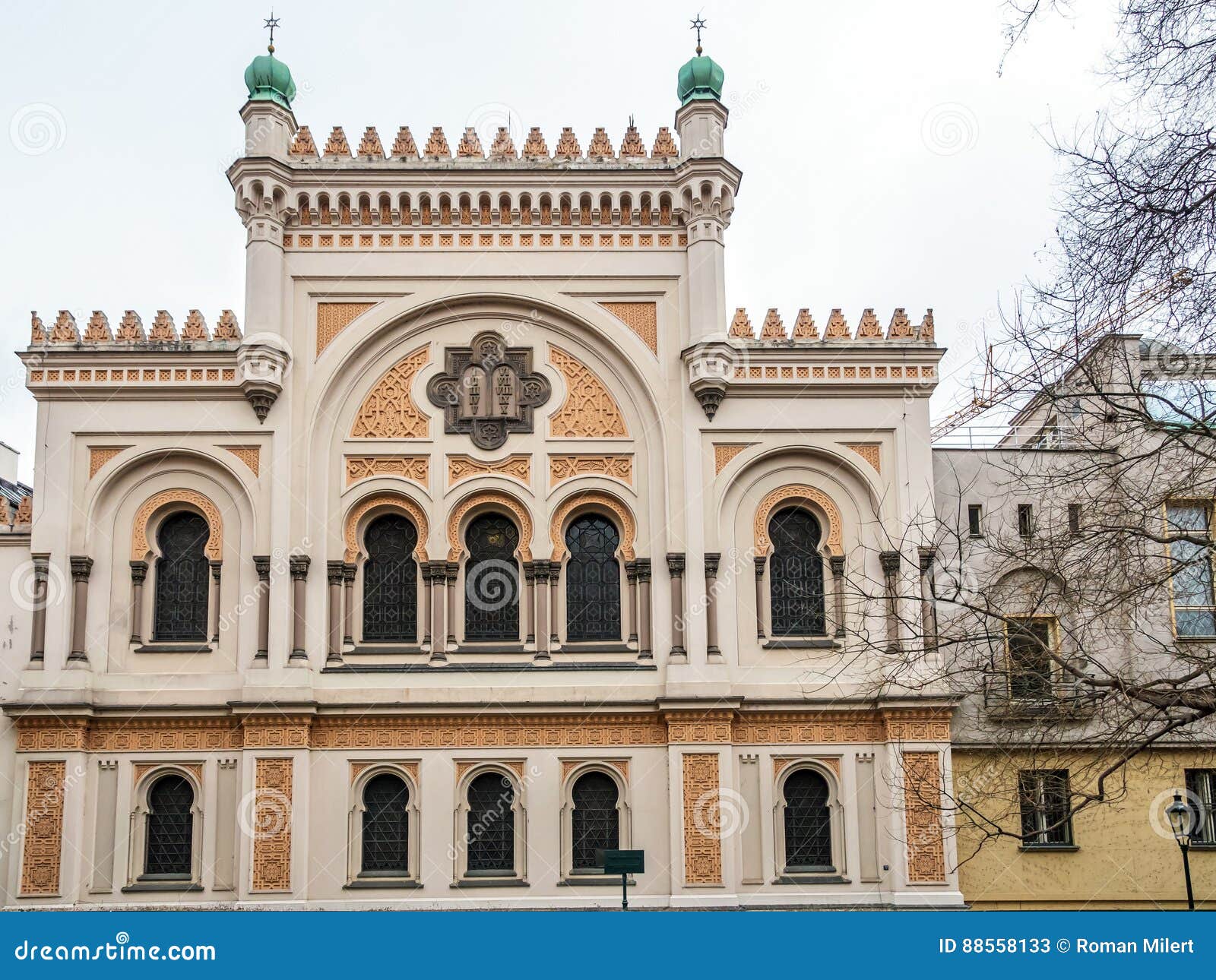 Spanish Synagogue in Prague Stock Image - Image of exterior, quarter ...