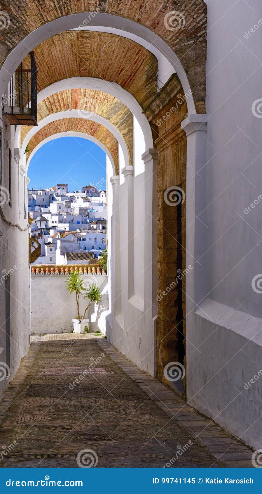 Spanish Town stock image. Image of spanish, cobble, archway - 99741145