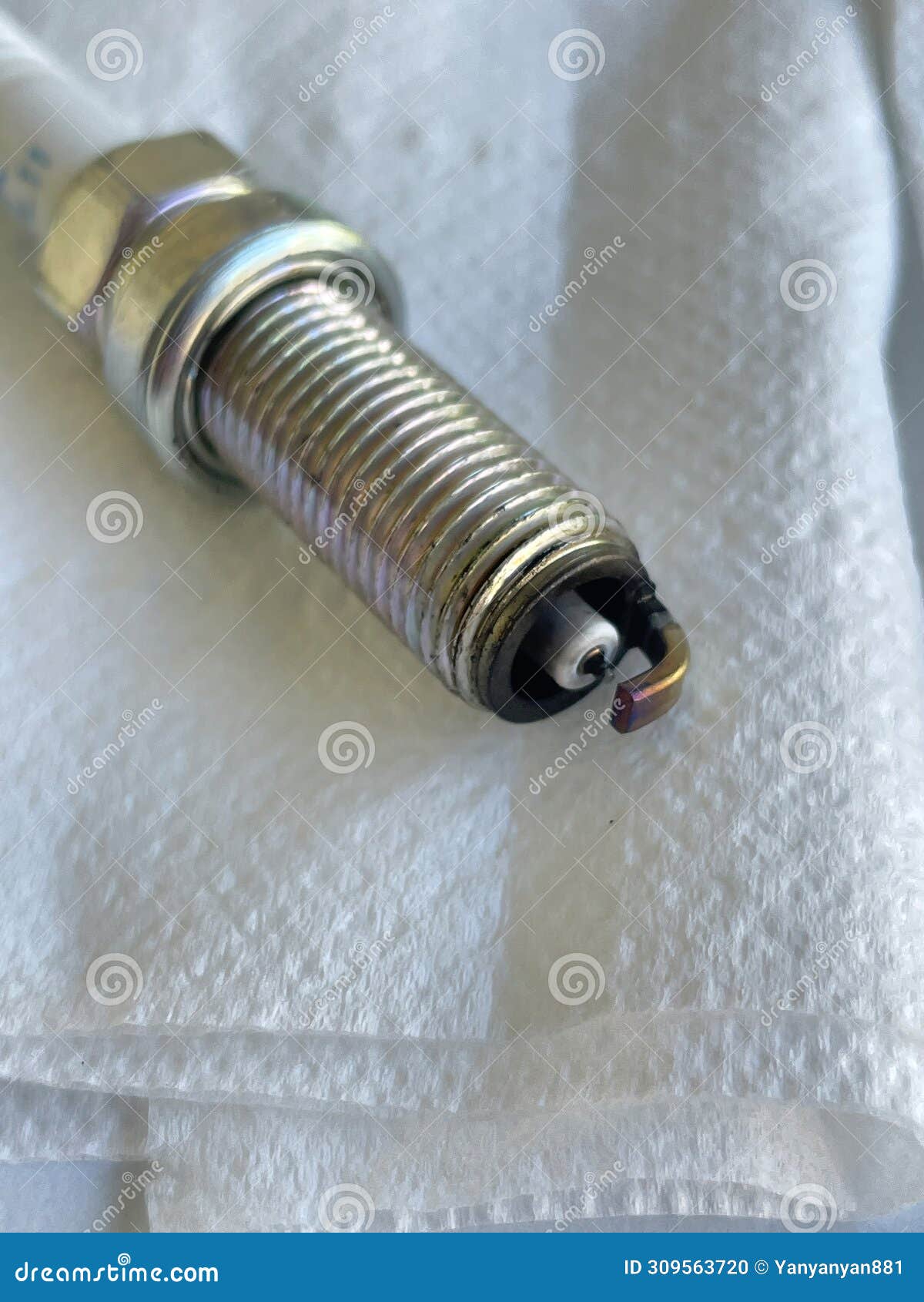 Spark Plugs for Optimal Engine Performance and Efficient Combustion in Automotive Maintenance ...