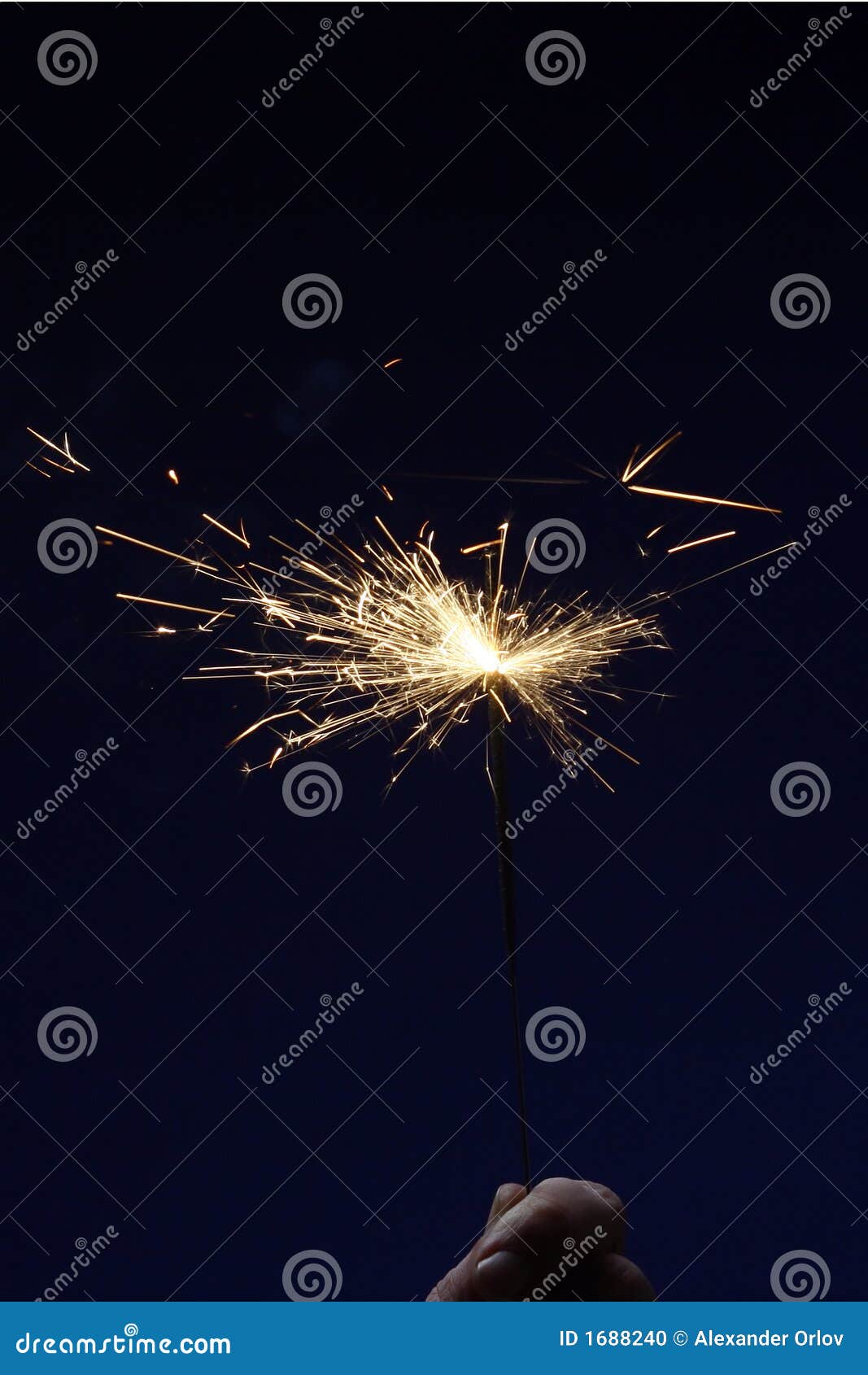 Sparkler 3 foto de archivo. Imagen de vacaciones, navidad - 1688240