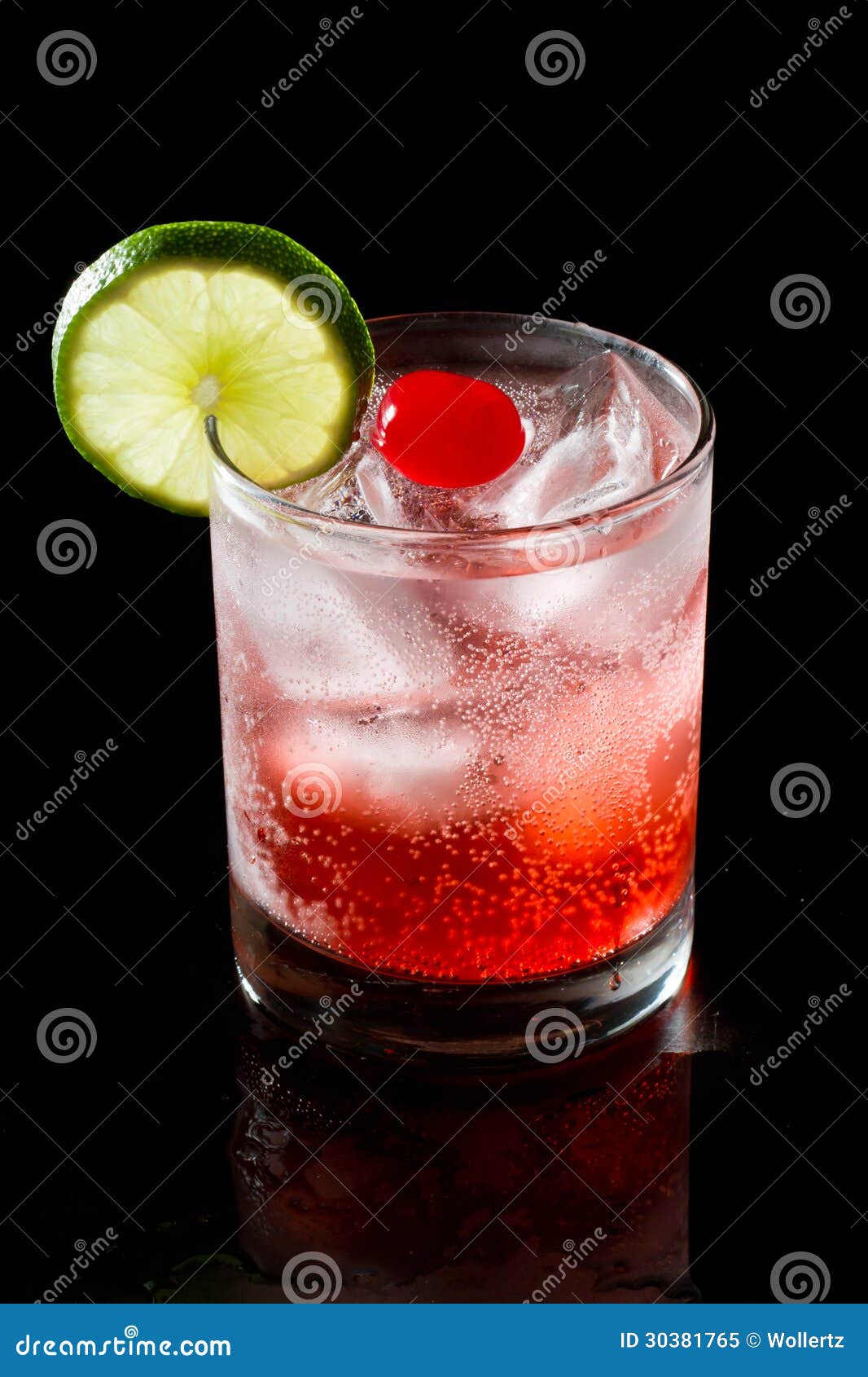 Sparkling red cocktail stock image. Image of garnish - 30381765