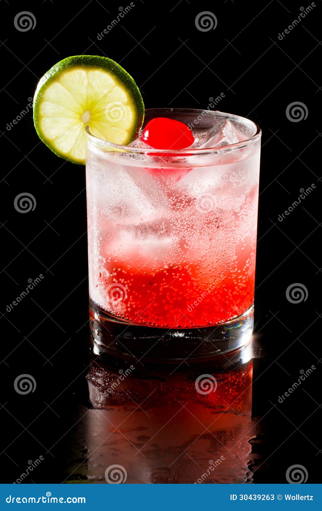 Sparkling red cocktail stock image. Image of condensation - 30439263