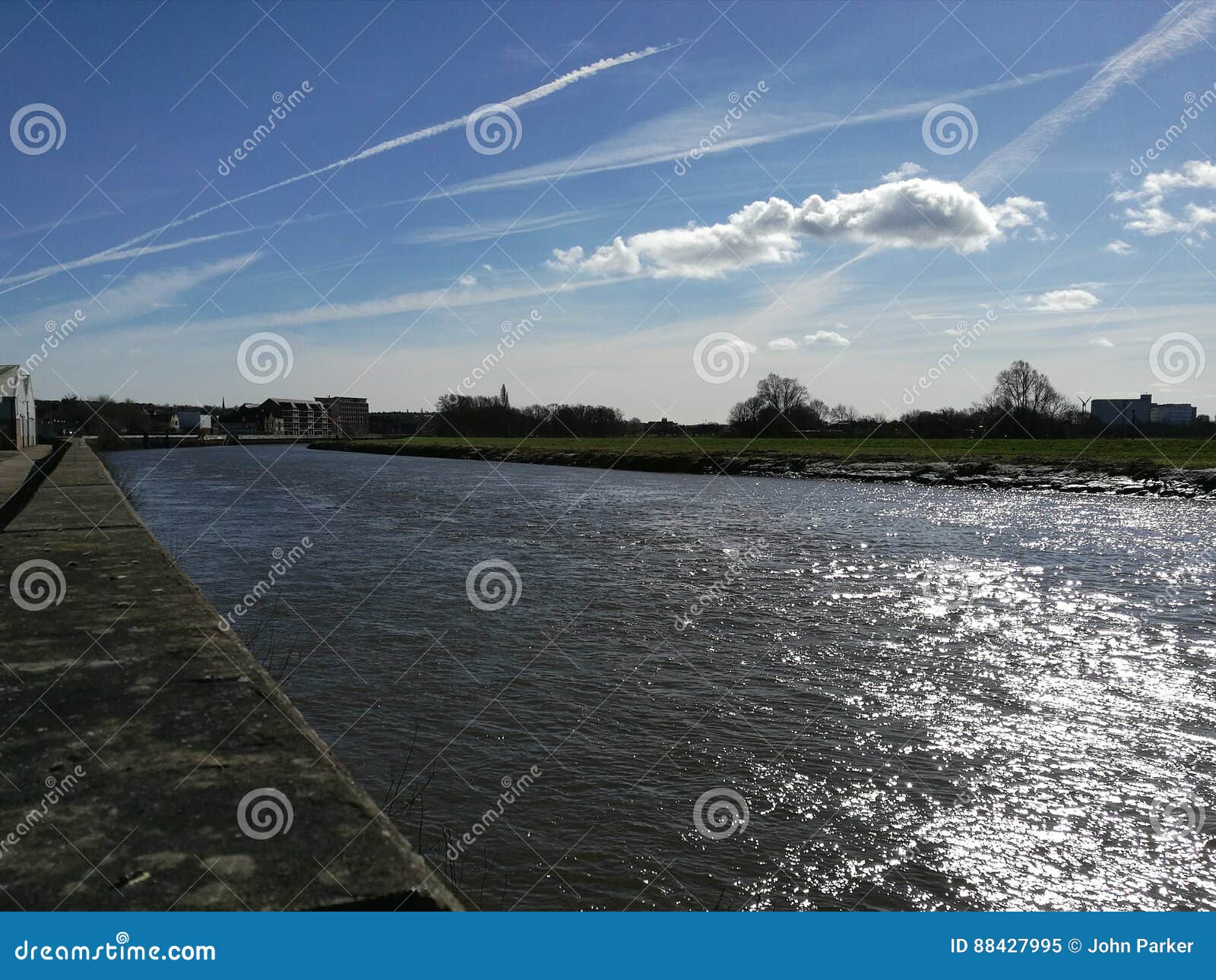 Sparkling River Water Wallpaper Stock Image | CartoonDealer.com #172394467