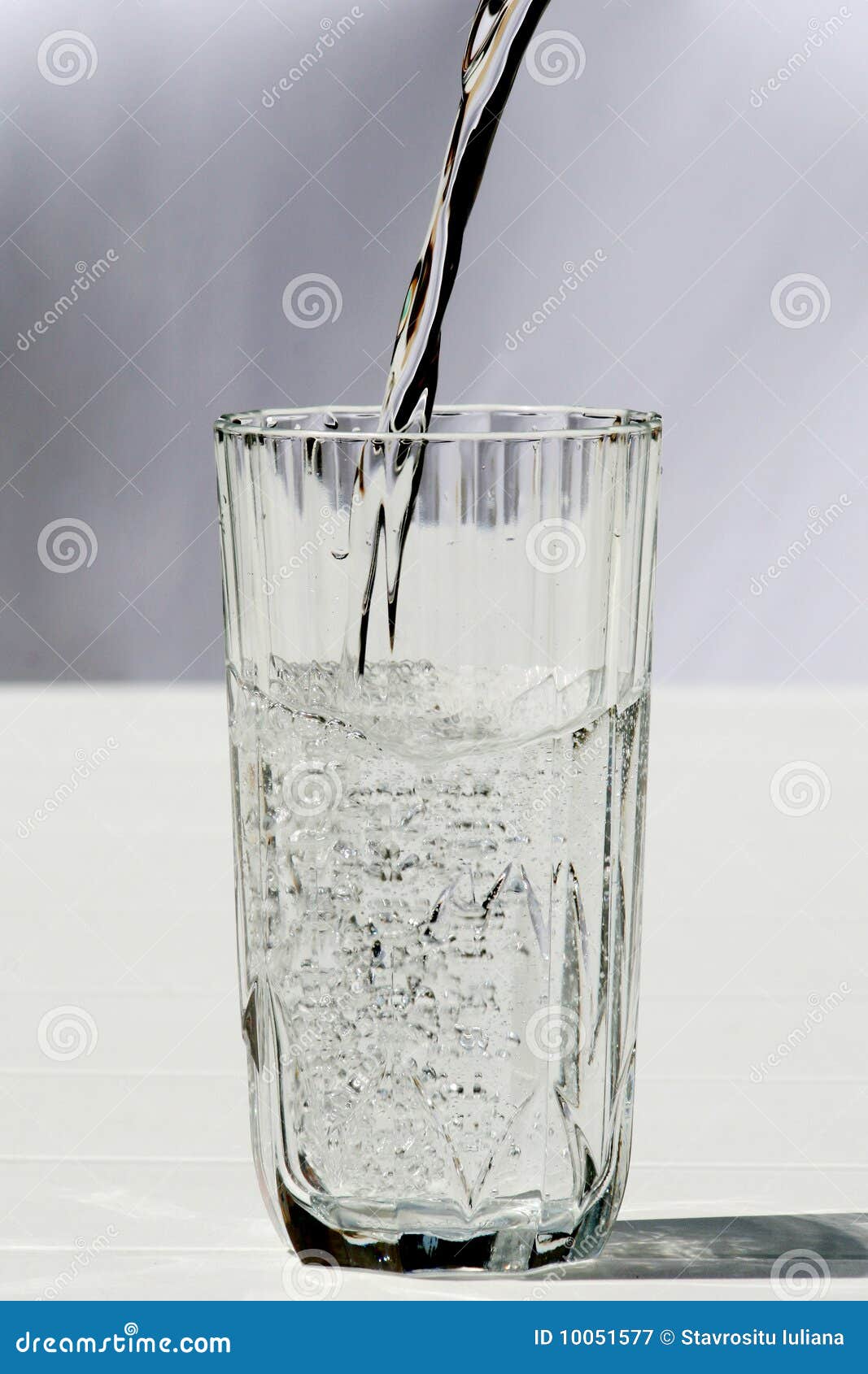 Sparkling water stock image. Image of thirst, sparkling - 10051577