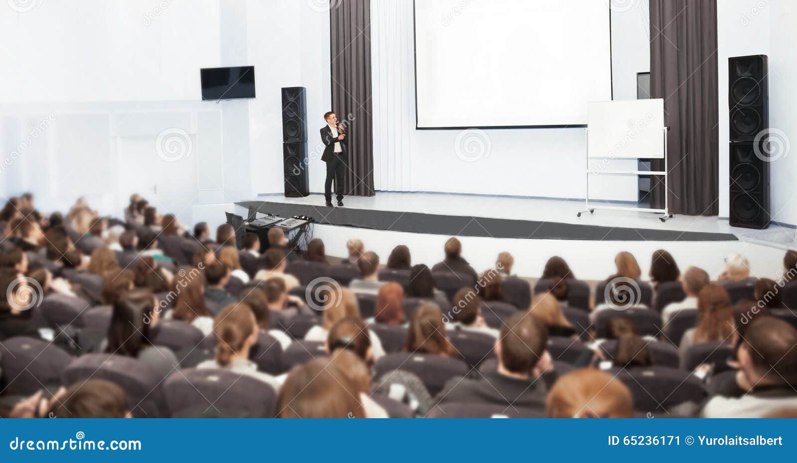 Speaker at Business Convention Stock Image - Image of auditorium ...