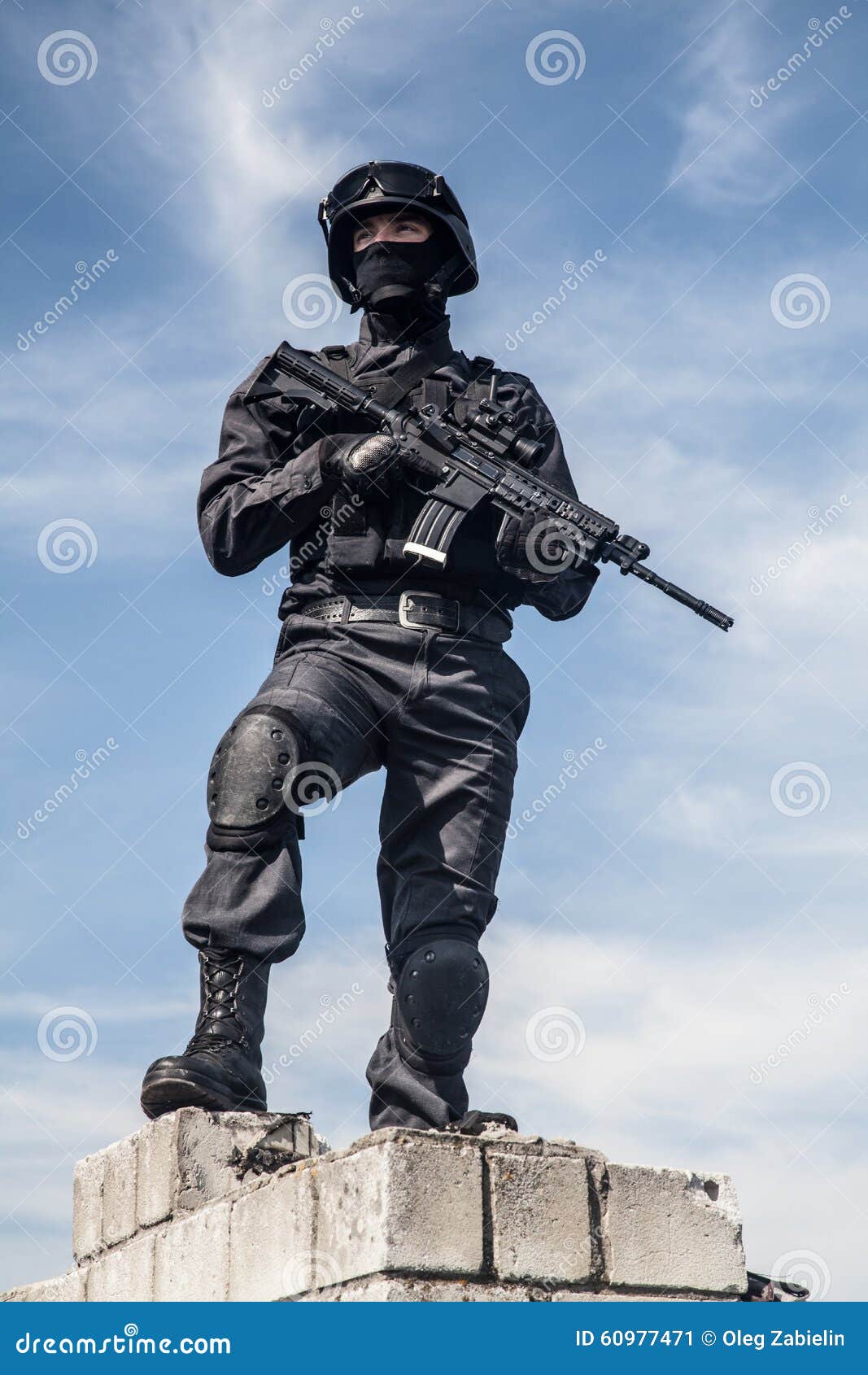 Spec ops police SWAT stock image. Image of helmet, pistol - 60977471