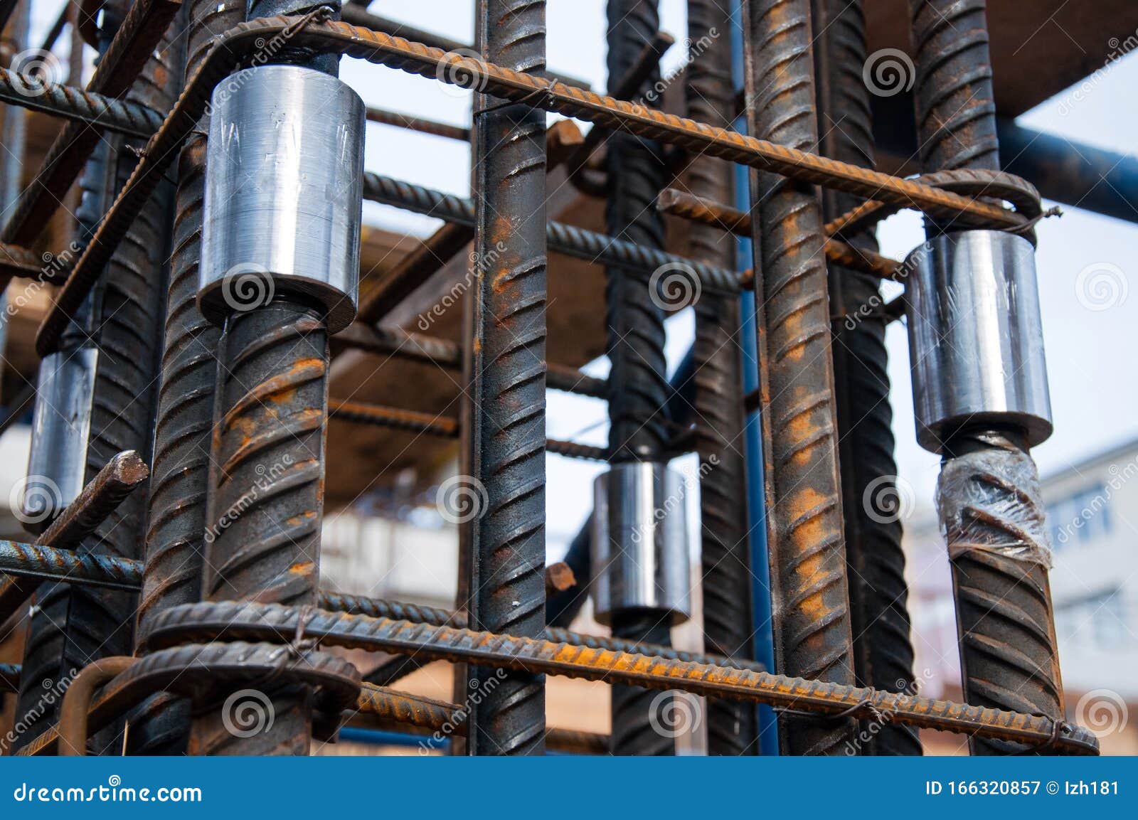 A Special Connection of Reinforcement To Each Other. Building ...