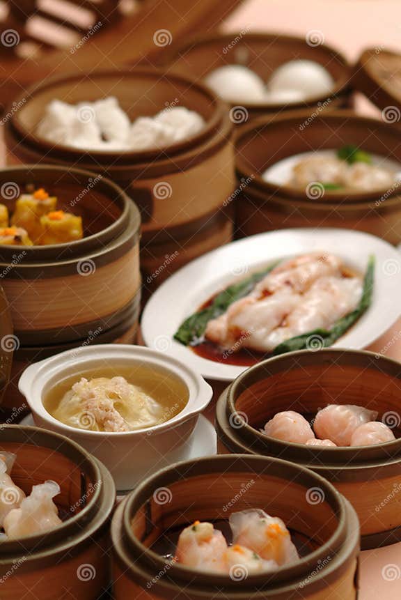 Special Dim Sum on Bamboo Tray Stock Image - Image of fresh, lunch ...