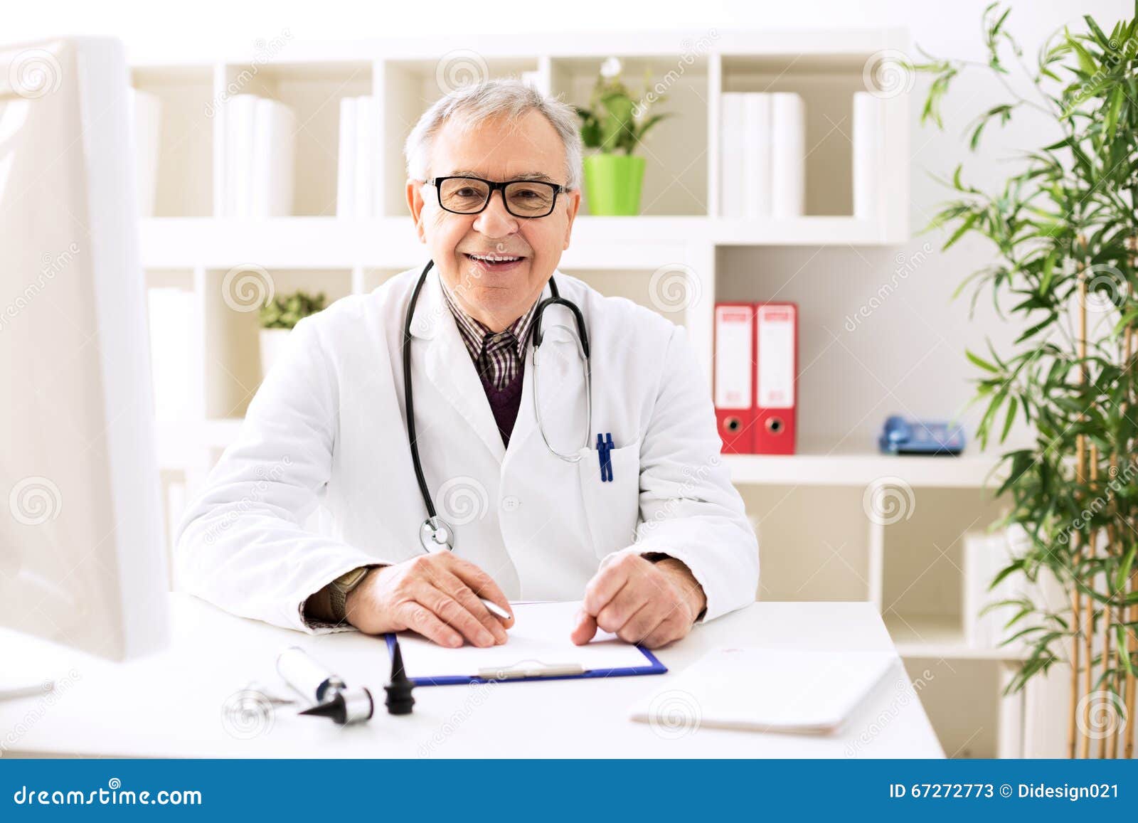 Specialist Doctor Conducts Endovenous Laser Coagulation Of The Veins Of ...