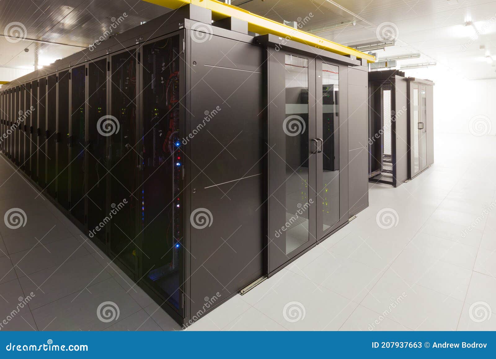 Network Servers in a Data Center. Tier III Carrier Neutral Data Center ...
