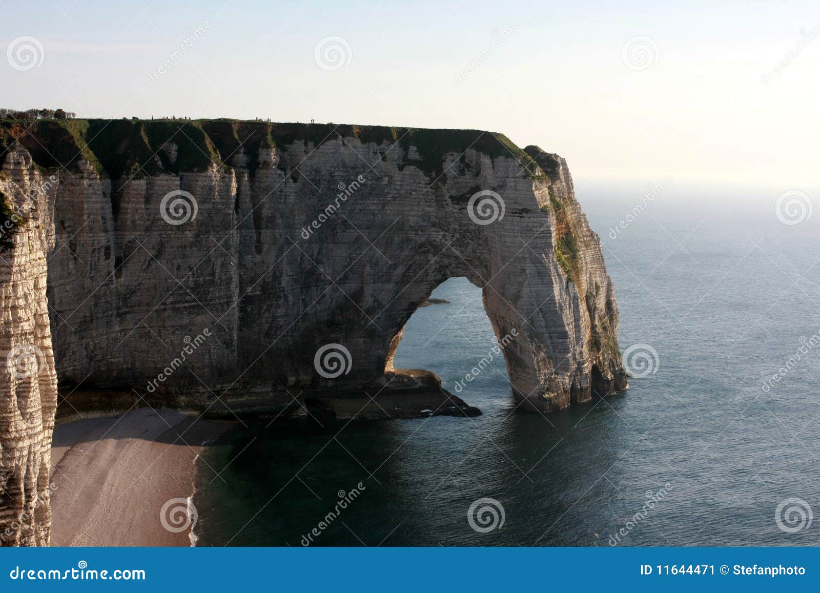 Natural Arch In Rock Formation Called Durdle Door In South England ...