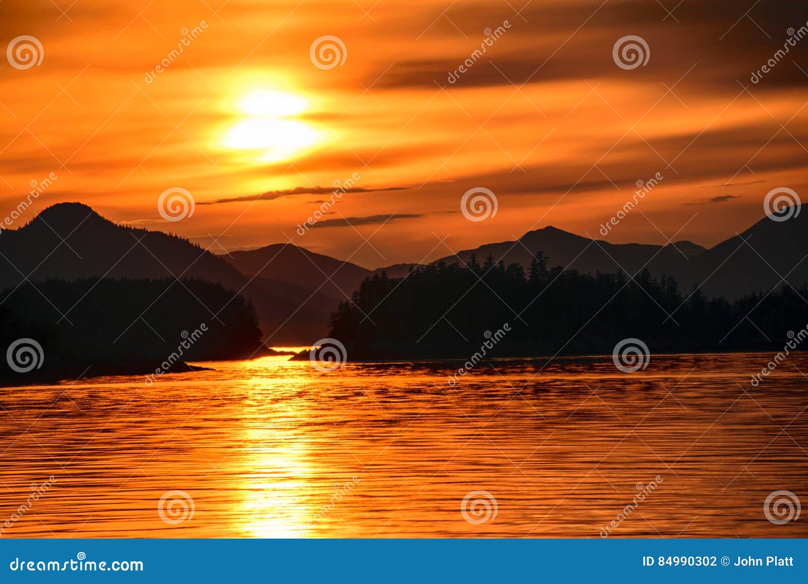 Spectacular Sunset in the Inside Passage Stock Photo - Image of vista ...
