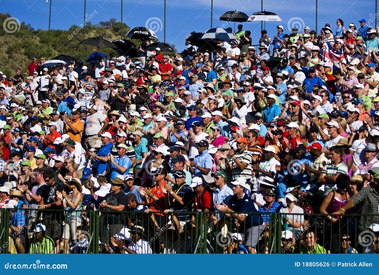 Spectators on the 18th editorial photo. Image of onlookers - 18805626