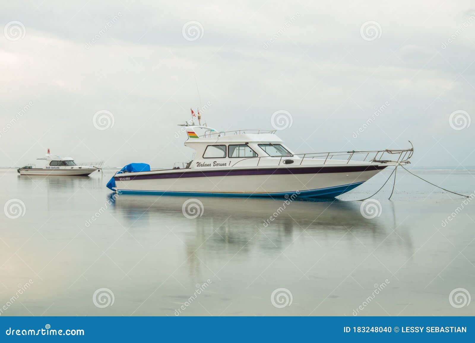 Speed Boat Parked in the Beach Editorial Image - Image of channel ...