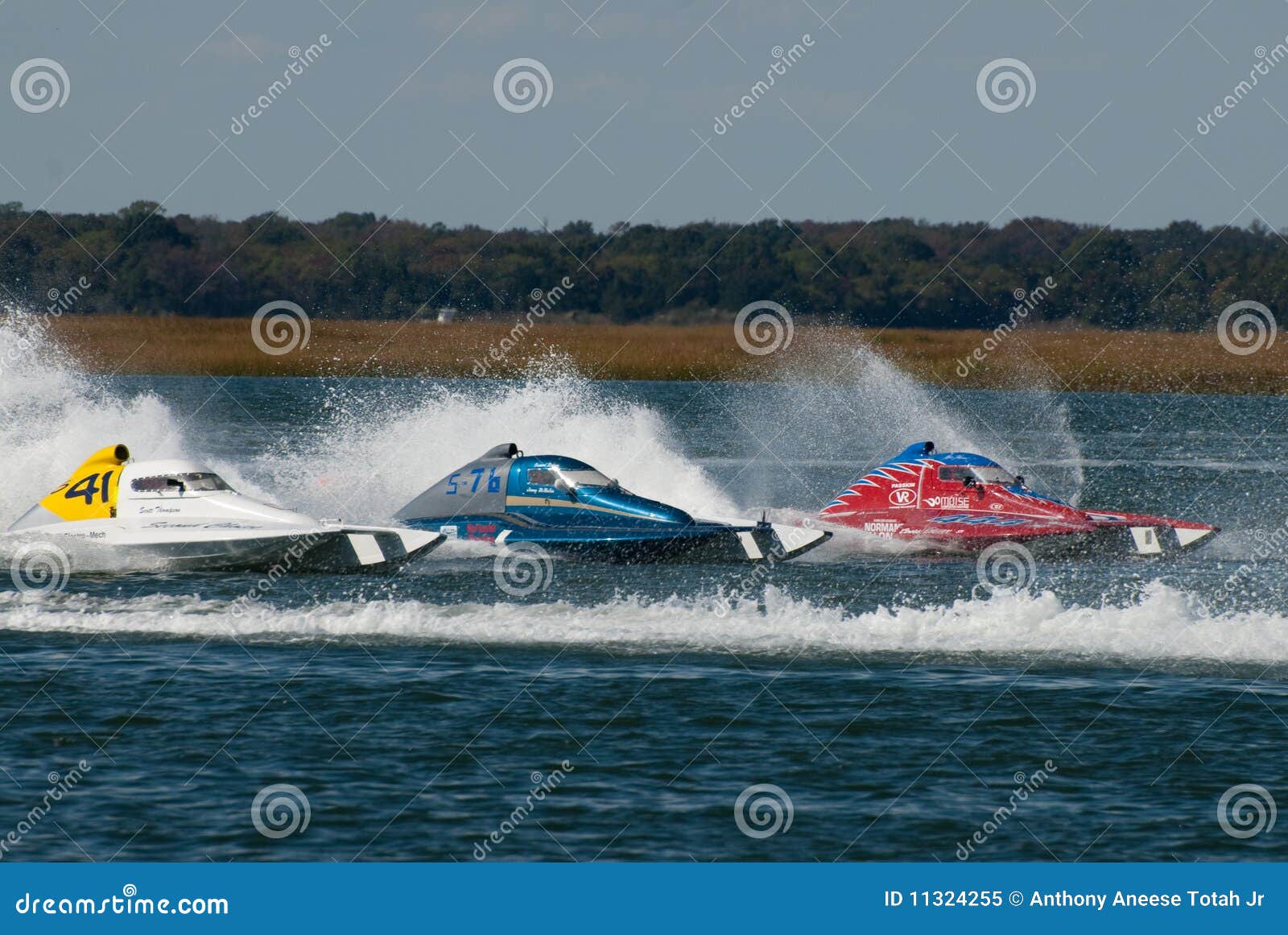 Speed Boat Race editorial image. Image of fast, speedboat - 11324255