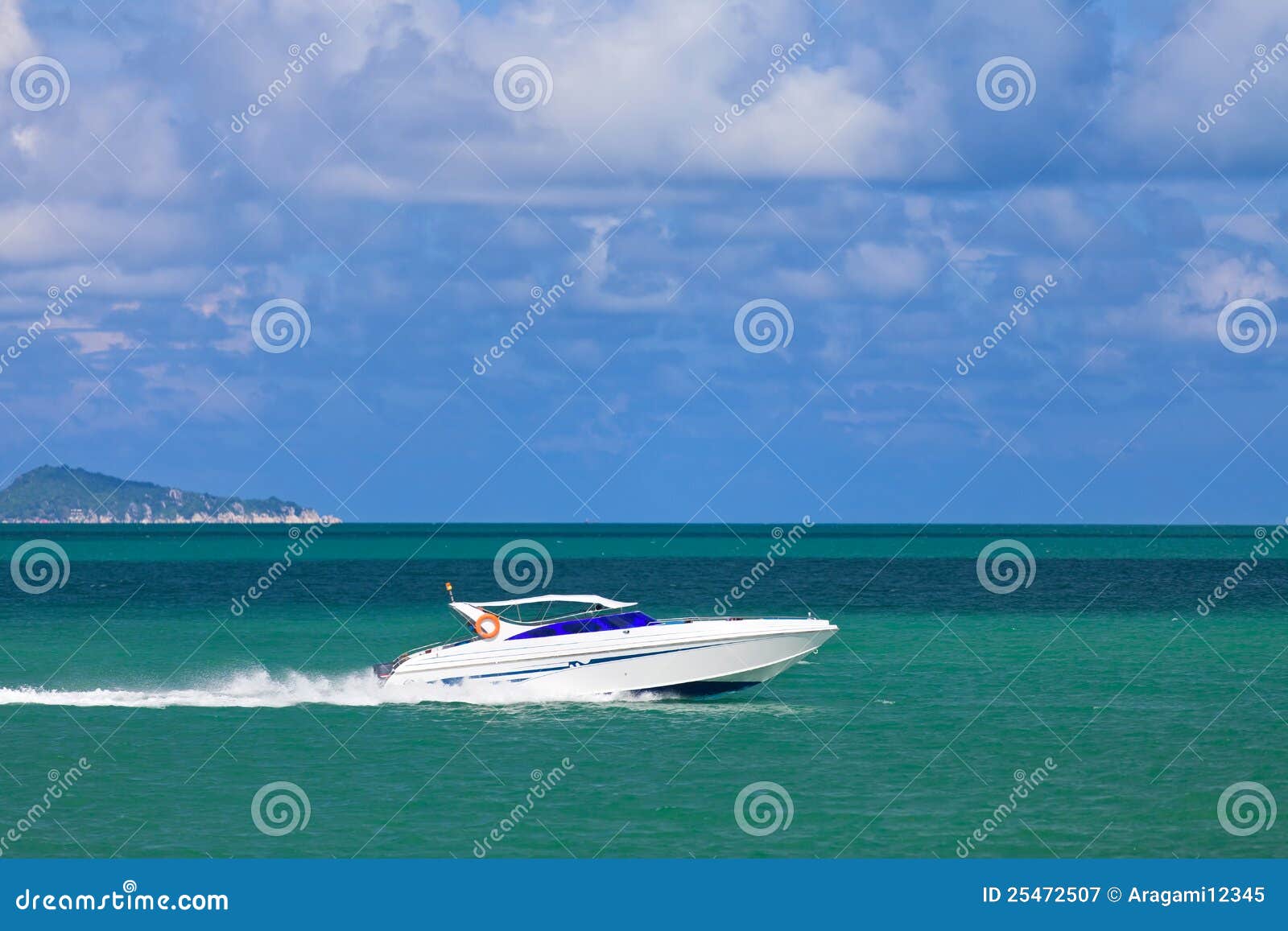 Speed Boat Sailing in the Summer Sea Stock Image - Image of island ...