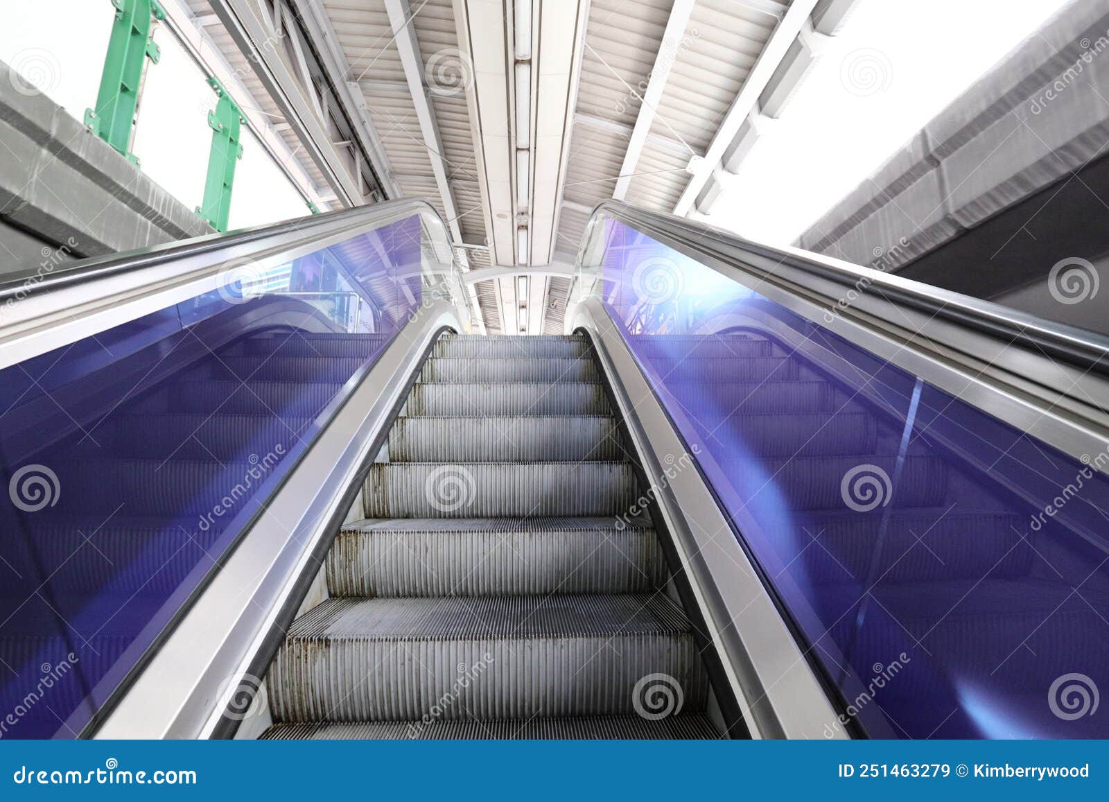 Speed of Escalator stock image. Image of escalator, city - 251463279