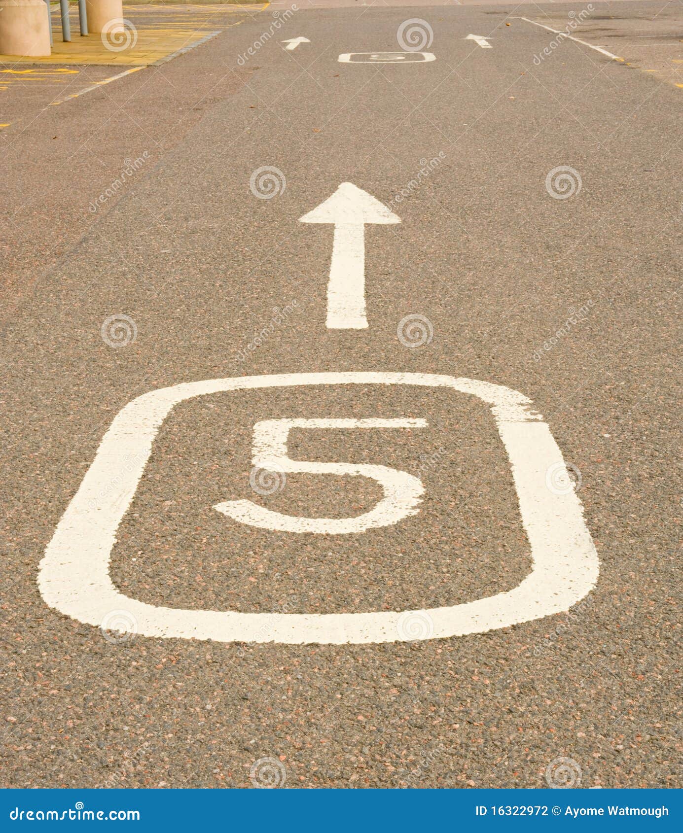 Speed Limit 5 Miles Per Hour. Stock Photo - Image of traffic, rule ...