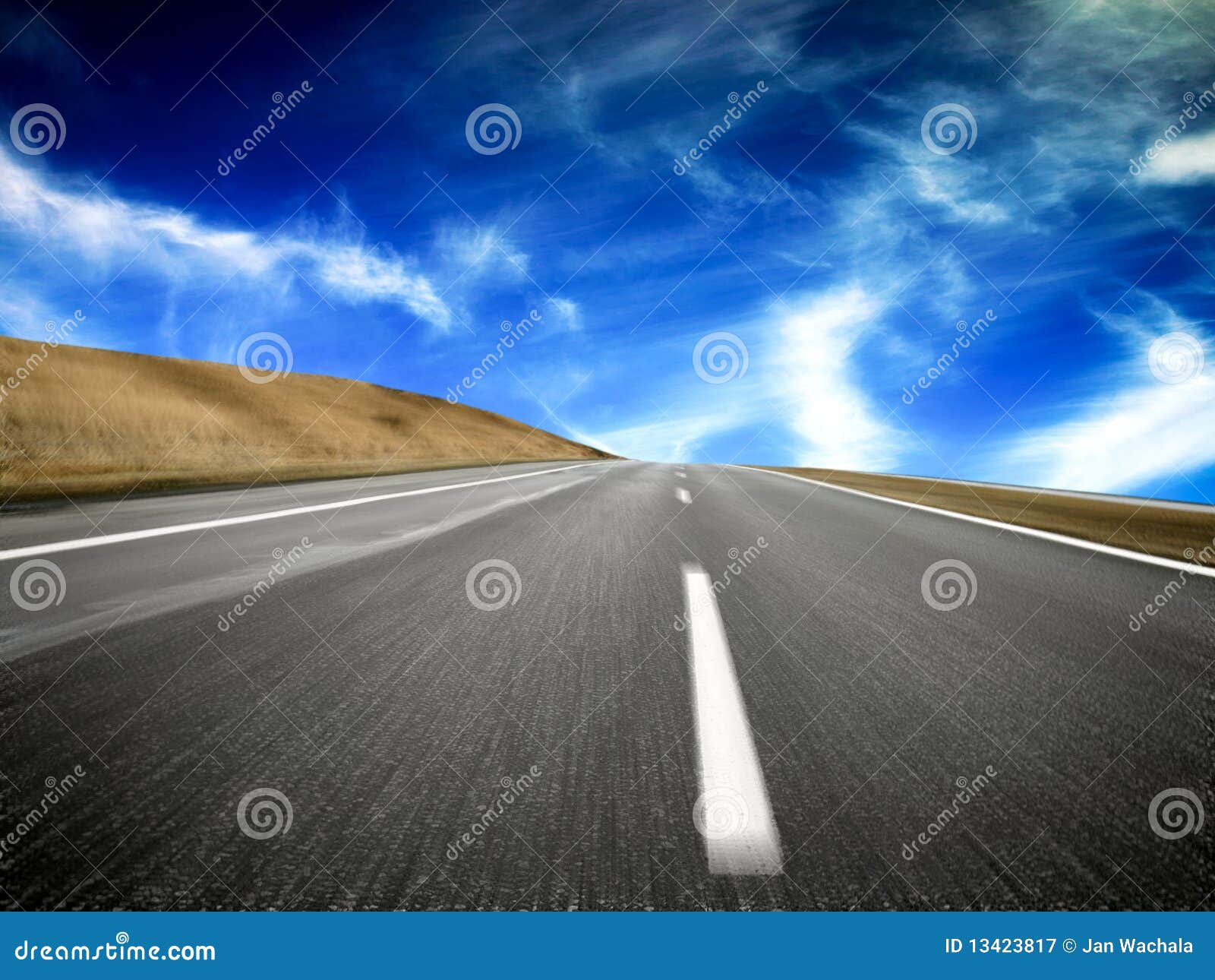 Speed-way image stock. Image du bleu, route, flou, déménager - 13423817